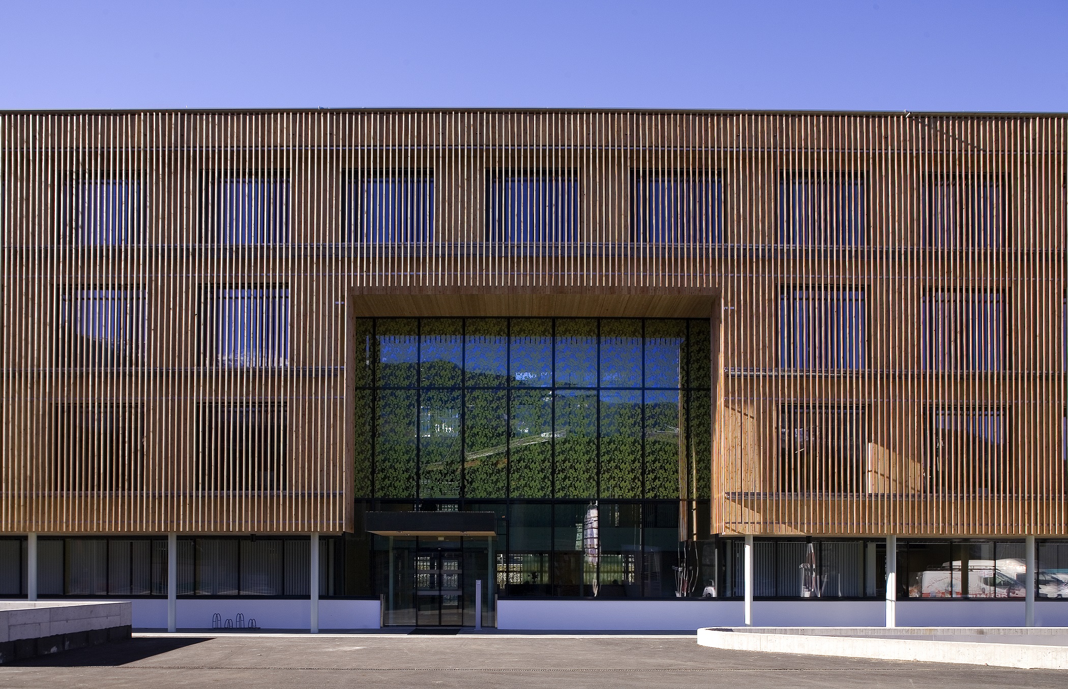 Timber Curtain Wall - Architizer