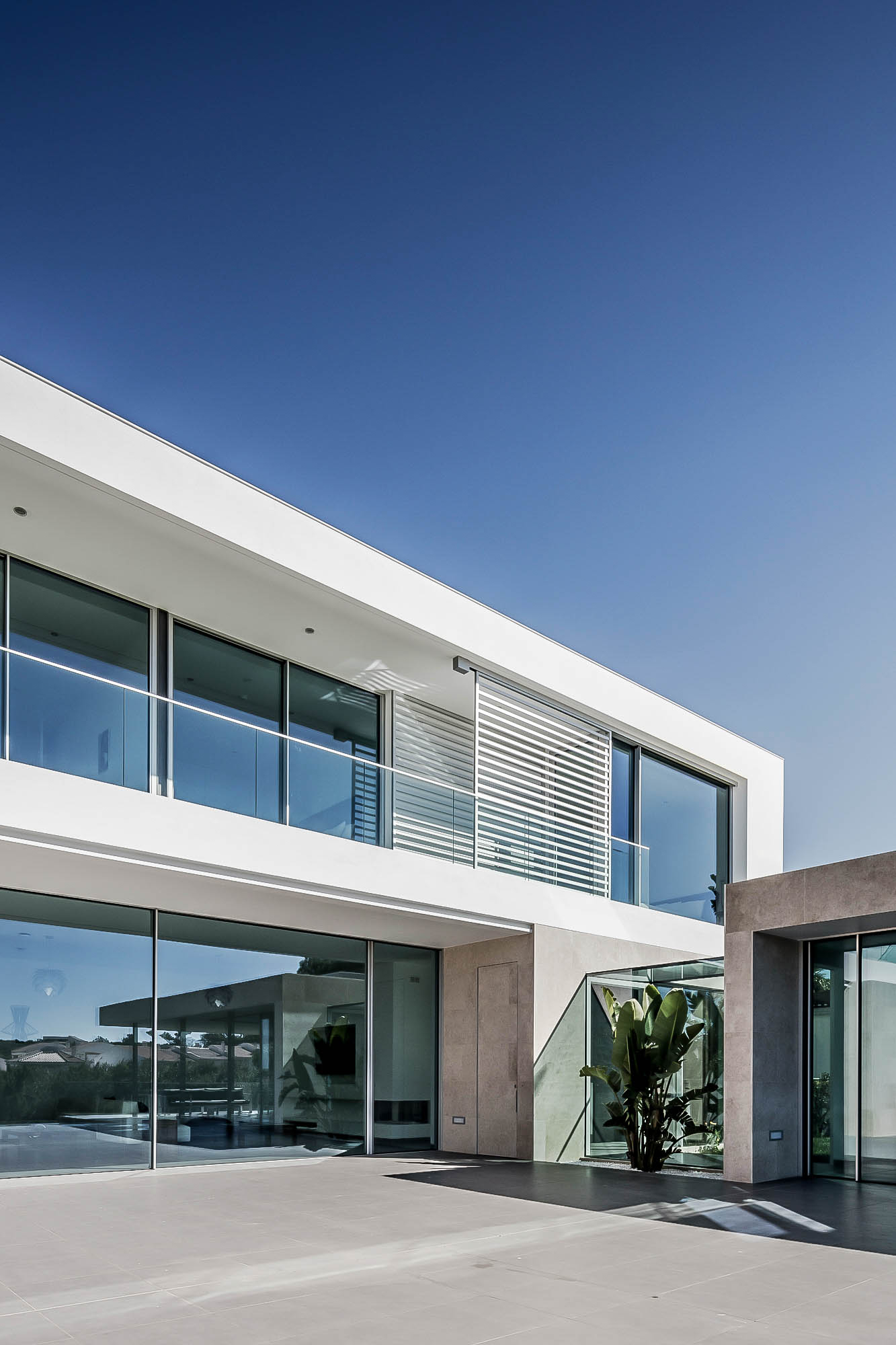 Obidos House by Jones Architects - Architizer