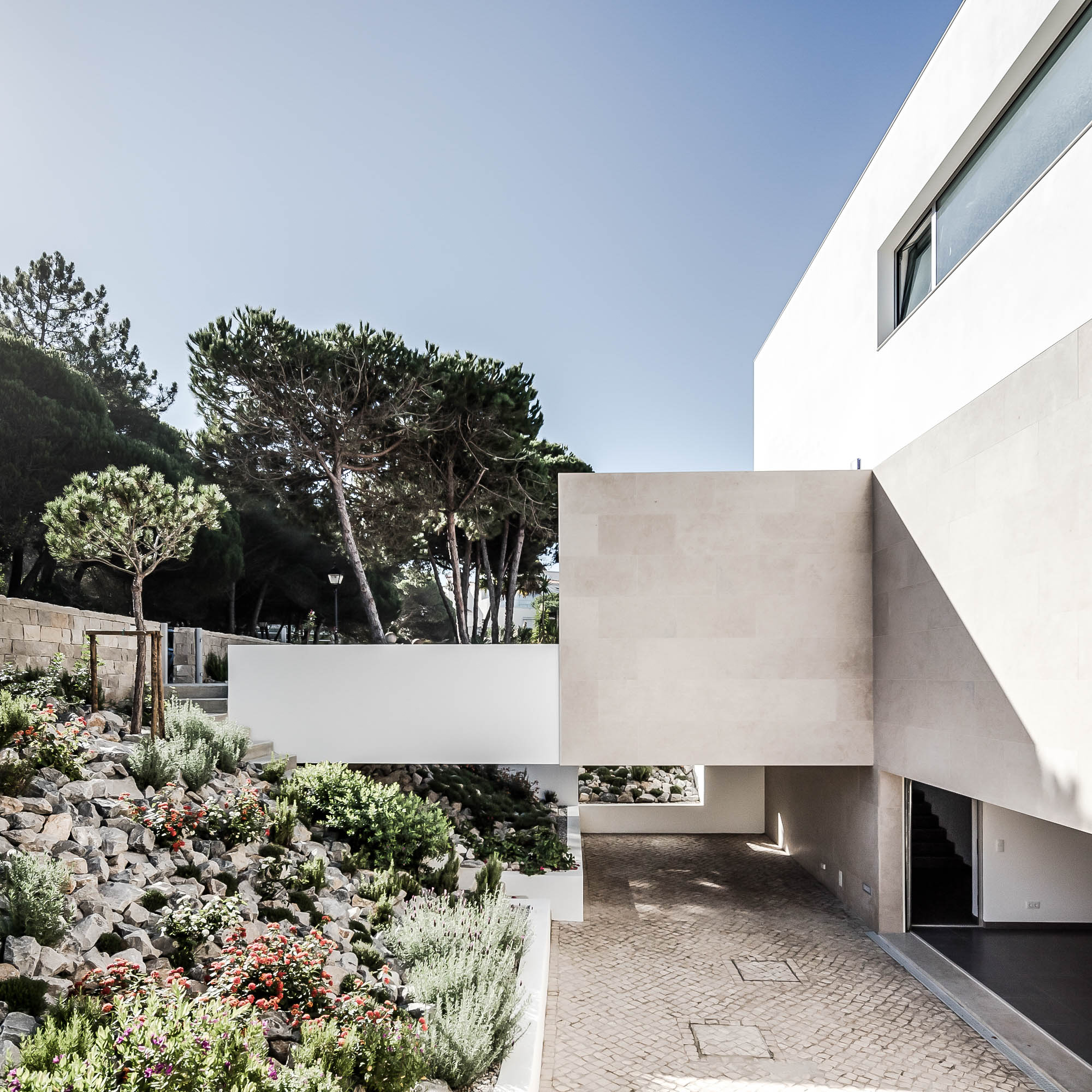 Obidos House by Jones Architects - Architizer