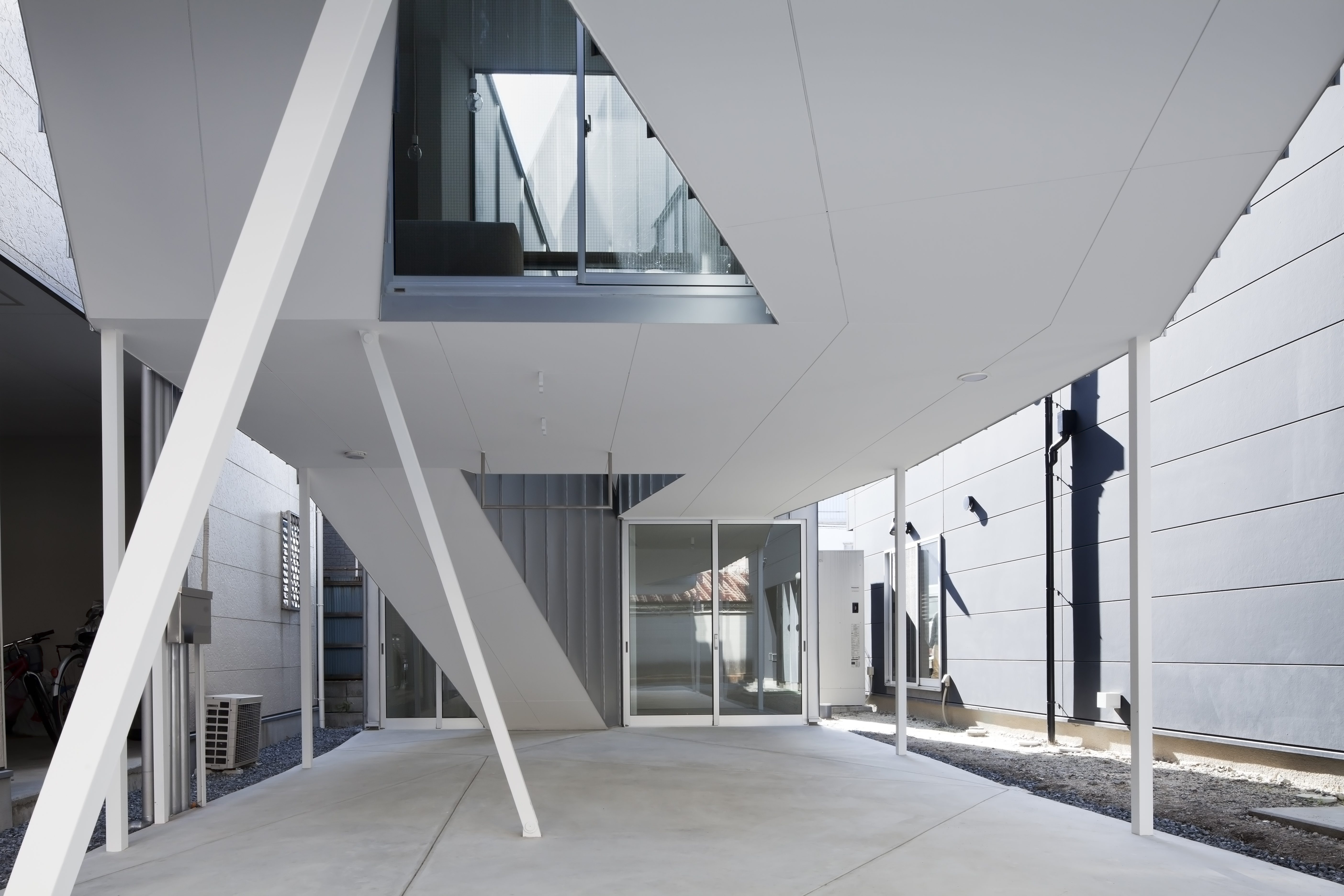 Dig in the Sky by Alphaville - Architizer