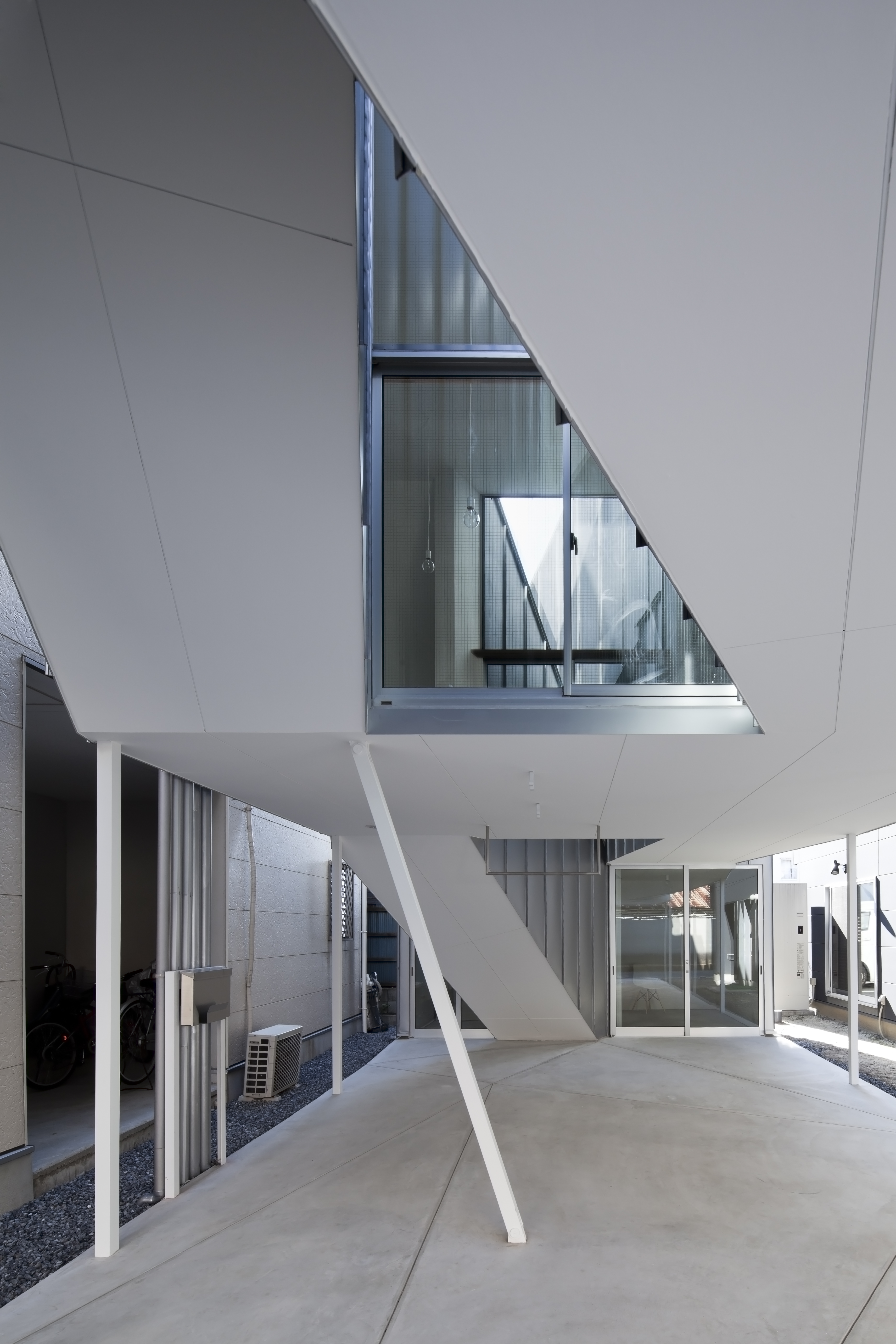 Dig in the Sky by Alphaville - Architizer