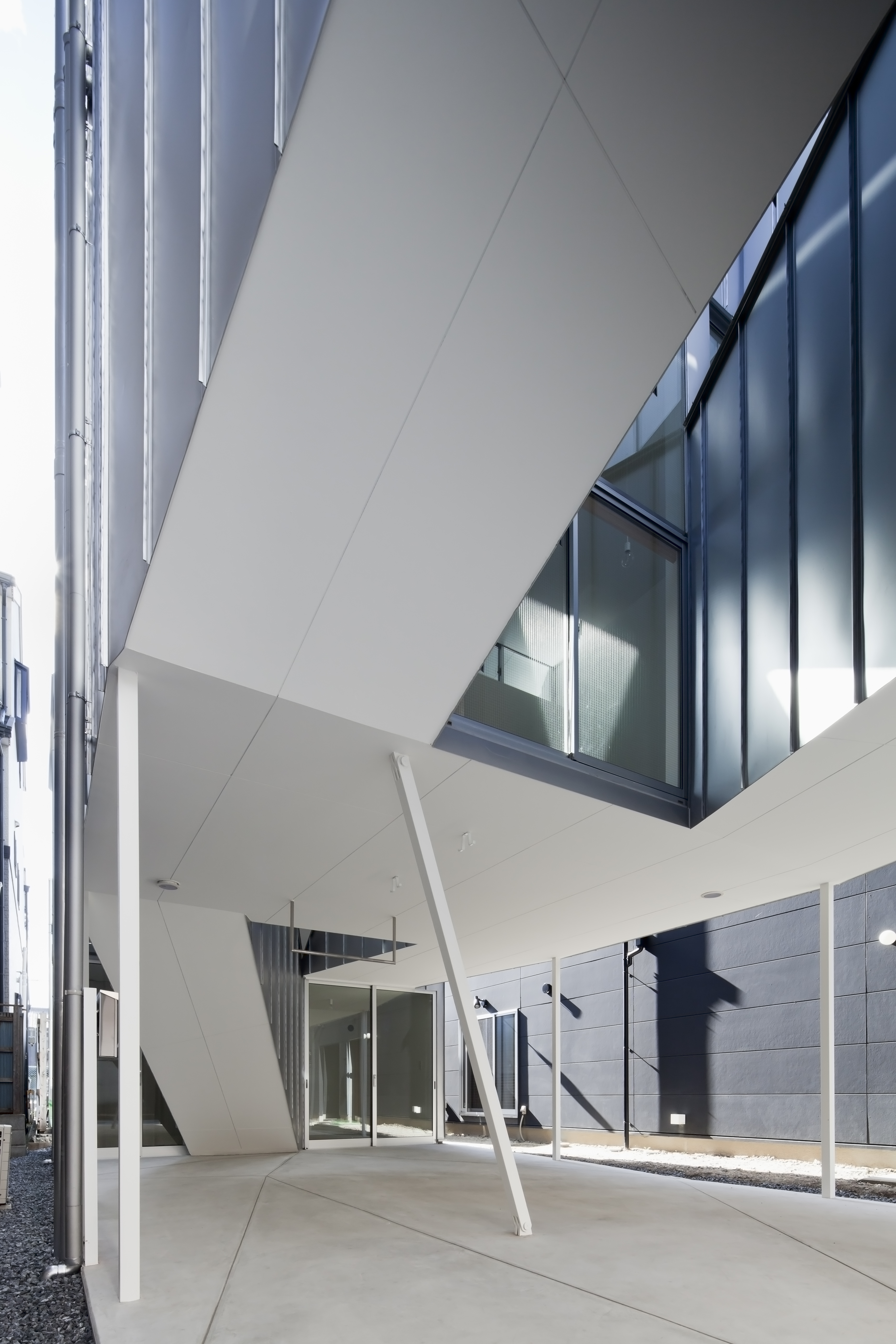 Dig in the Sky by Alphaville - Architizer