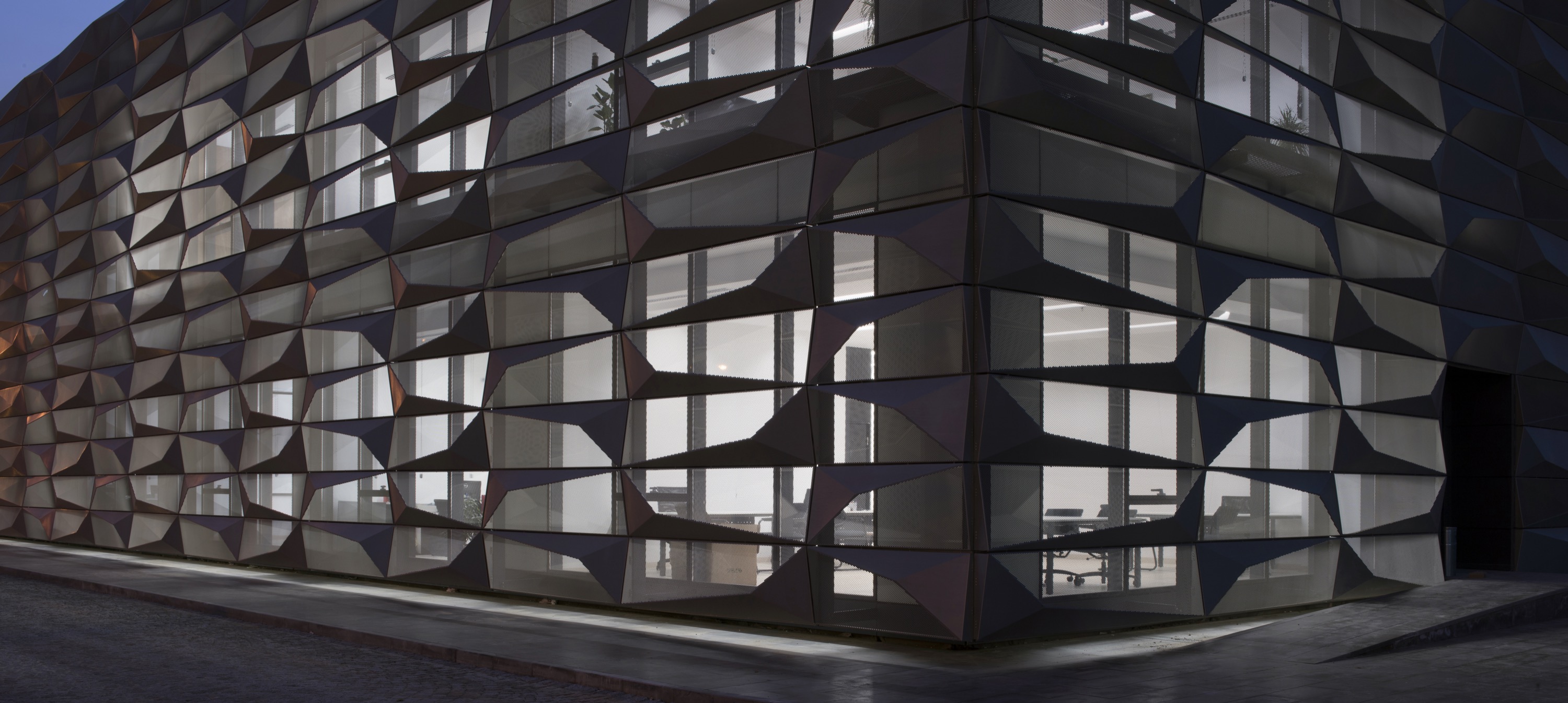 S2OSB Headquarters & Conference Hall by BINAA I Building INnovation ...