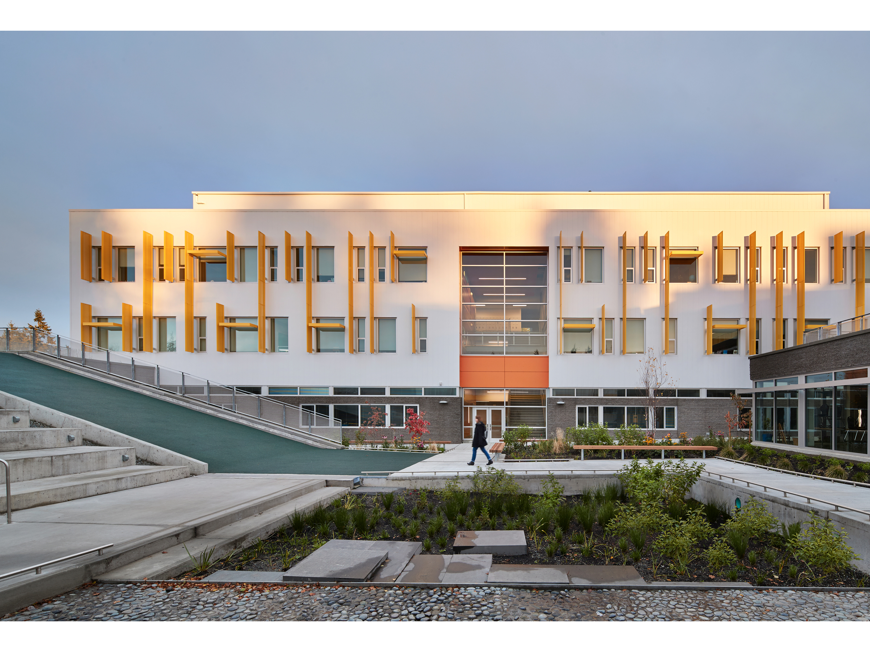 Hazel Wolf K-8 E-STEM School by NAC Architecture - Architizer