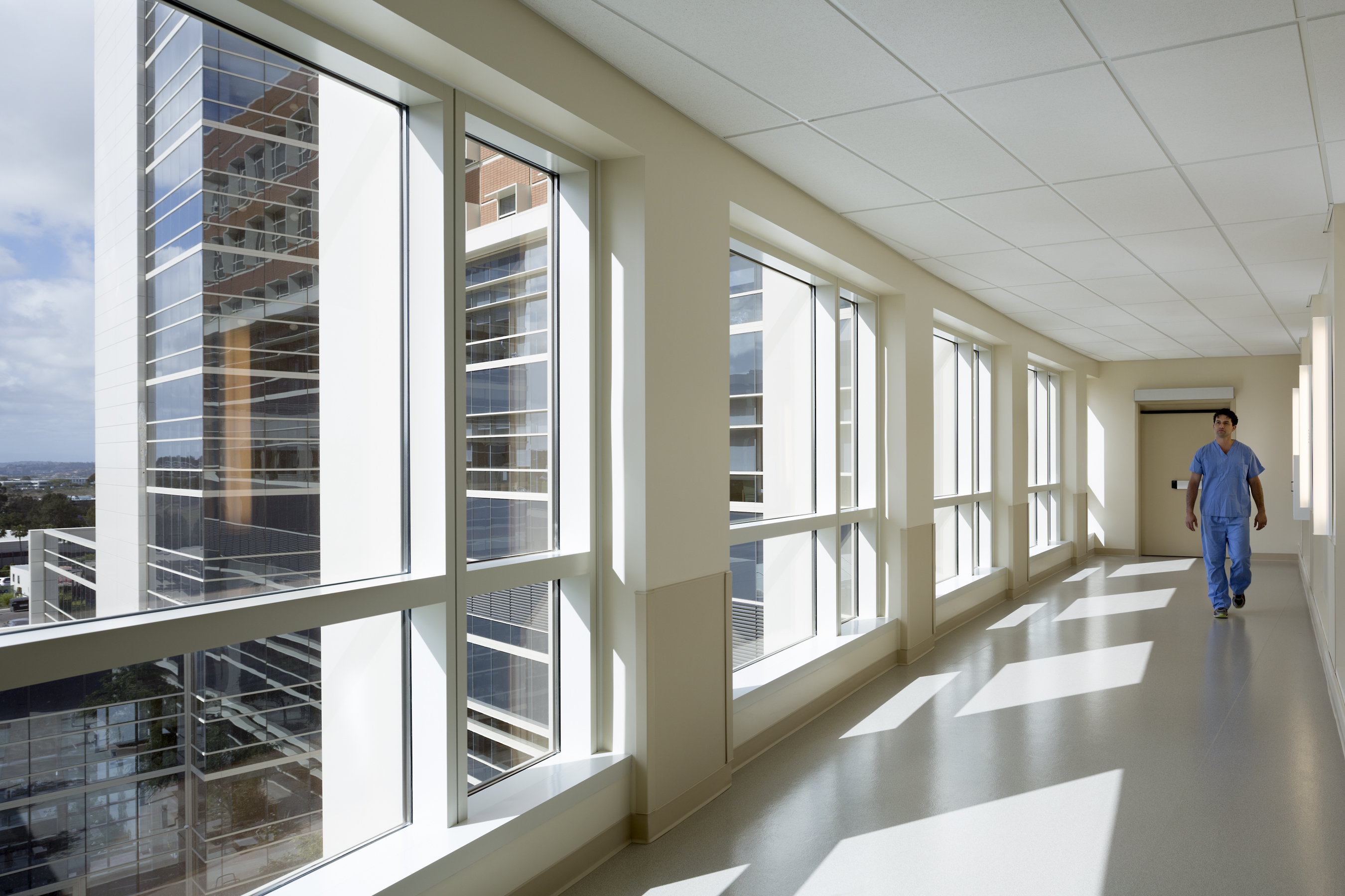 Scripps Clinic John R. Anderson V Medical Pavilion by Taylor Design ...