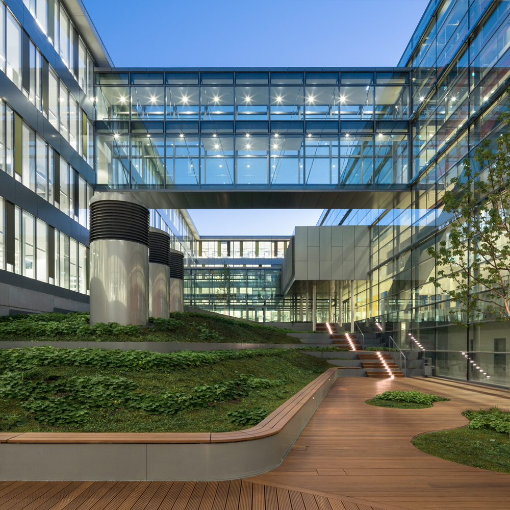 Institute of Chemistry and Lecture Hall Building, Justus-Liebig ...