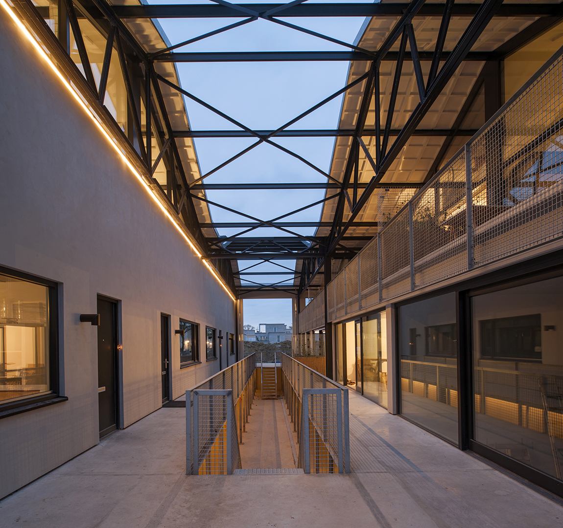 RAG Building by Eek en Dekkers (Piet Hein Eek Architecture) - Architizer