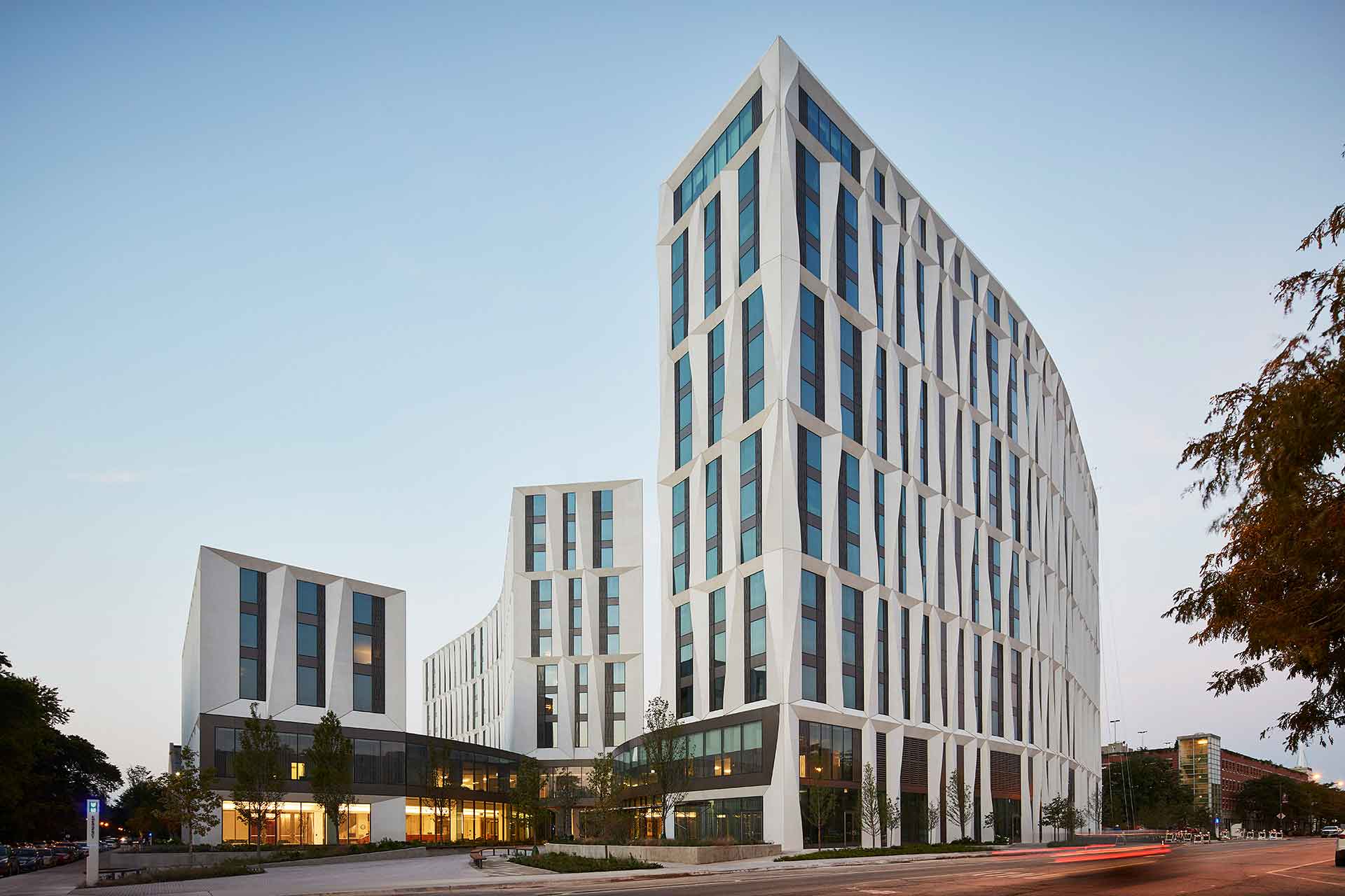 University of Chicago Campus North Residence Hall by Studio Gang ...