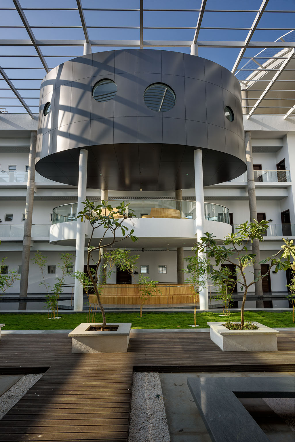 VVIP CIRCUIT HOUSE- I - Architizer