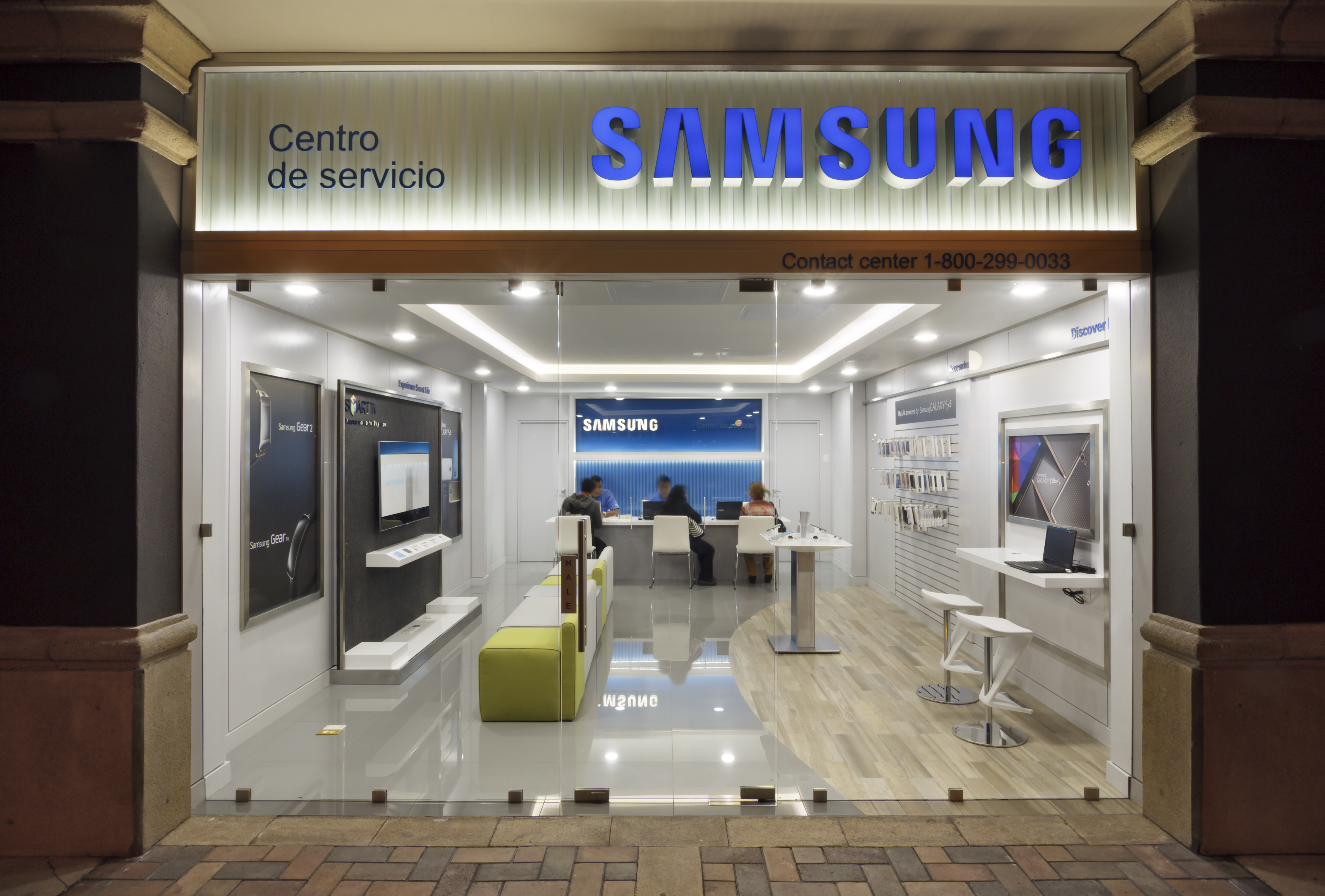 Samsung Centro de Servicio by Danta Arquitectura - Architizer