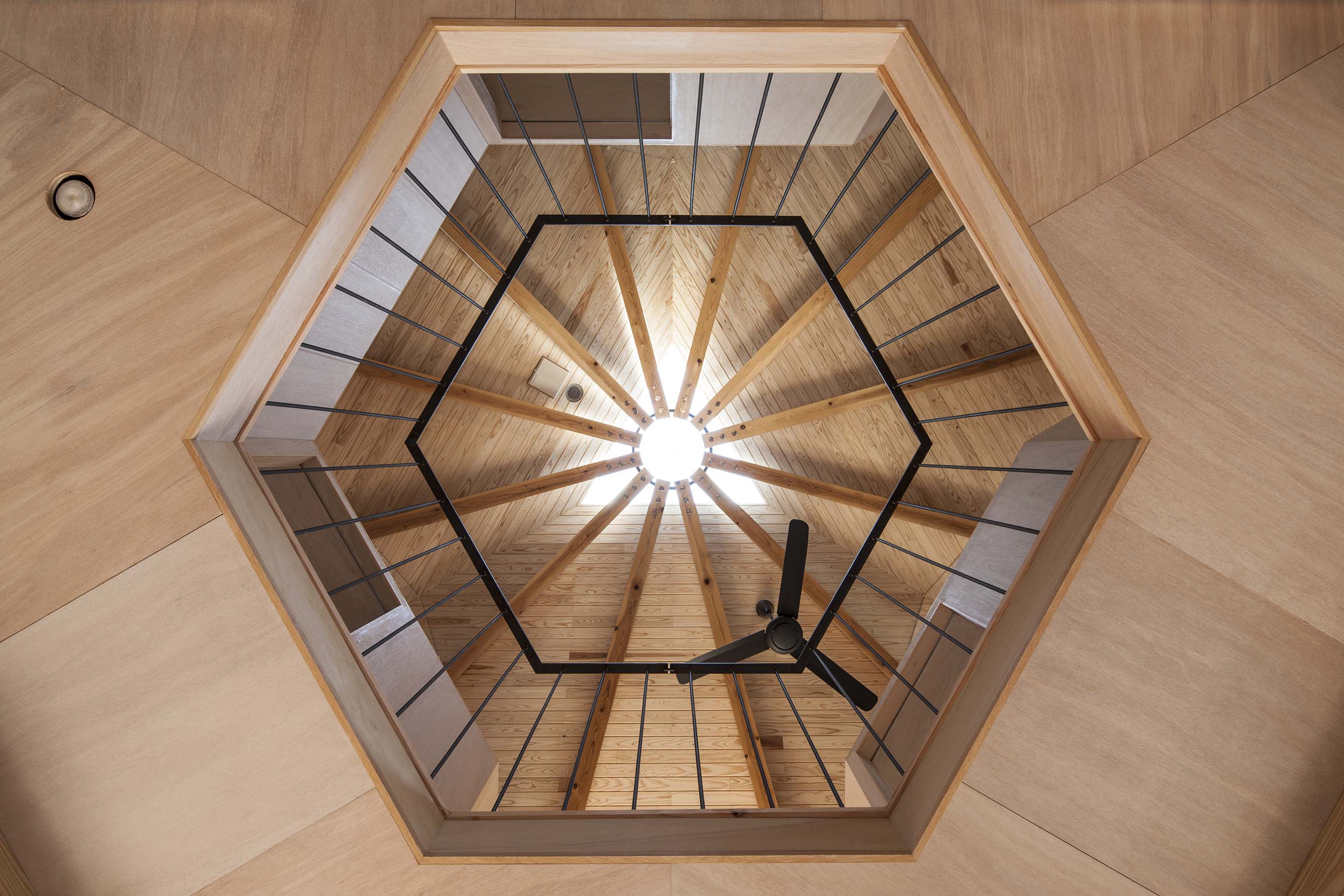 Hex tree house by Suga Atelier - Architizer