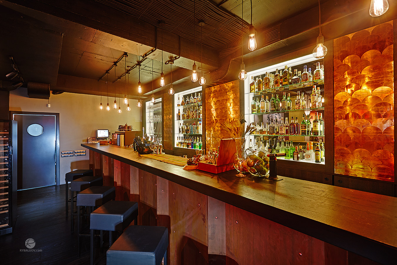 MADAM WONG Asian restaurant & bar, sushi-café by Wigandt - Architizer