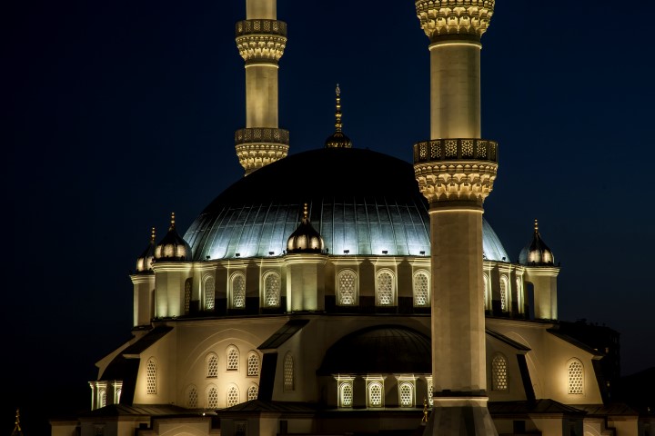 Kirikkale Nur Mosque by ZEVE Lighting Design Studio - Architizer