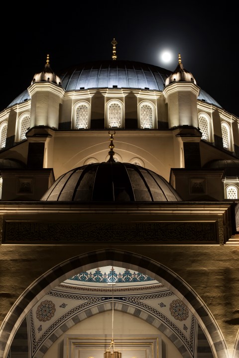Kirikkale Nur Mosque by ZEVE Lighting Design Studio - Architizer