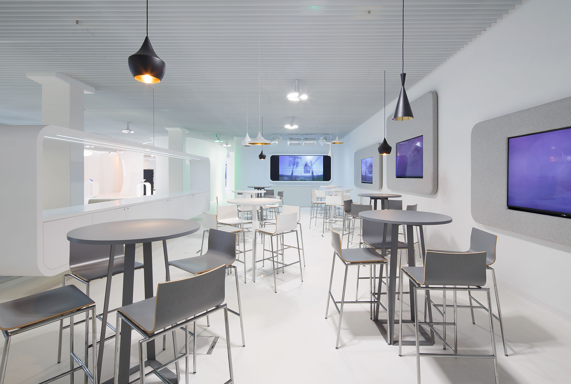 GE CUSTOMER EXPERIENCE CENTER by Zalewski Architecture Group - Architizer