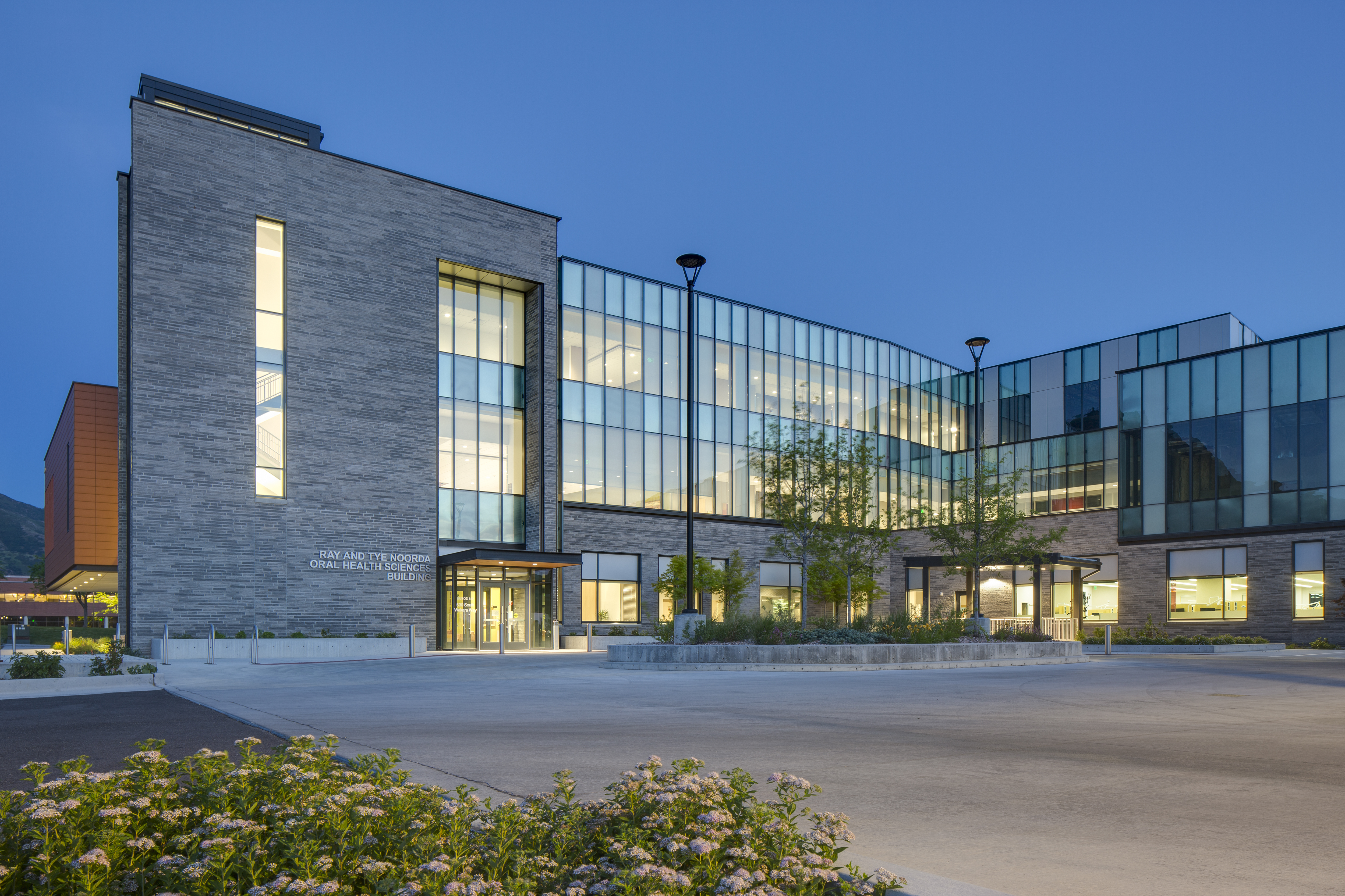 Ray & Tye Noorda Oral Health Sciences Building by MHTN Architects ...