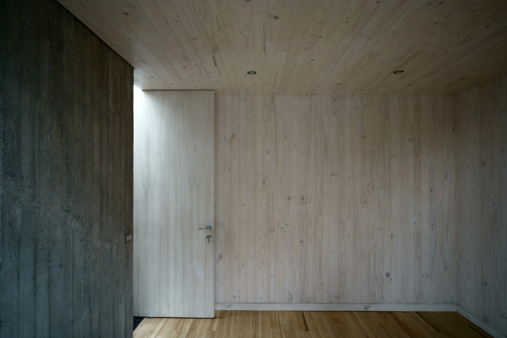 CBR HOUSE by CRISTIAN BERRIOS ARCHITECTS - Architizer