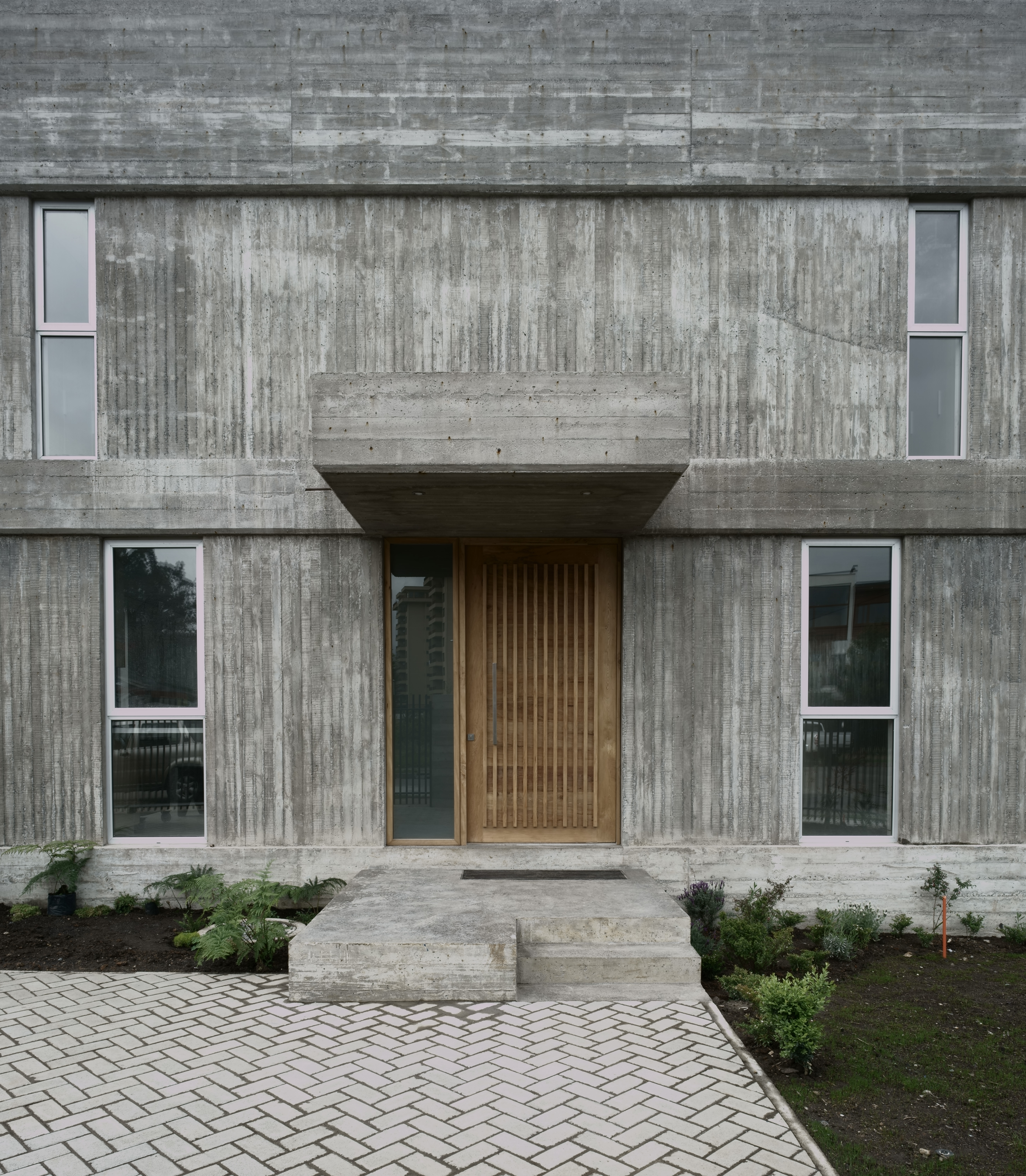 CBR HOUSE by CRISTIAN BERRIOS ARCHITECTS - Architizer
