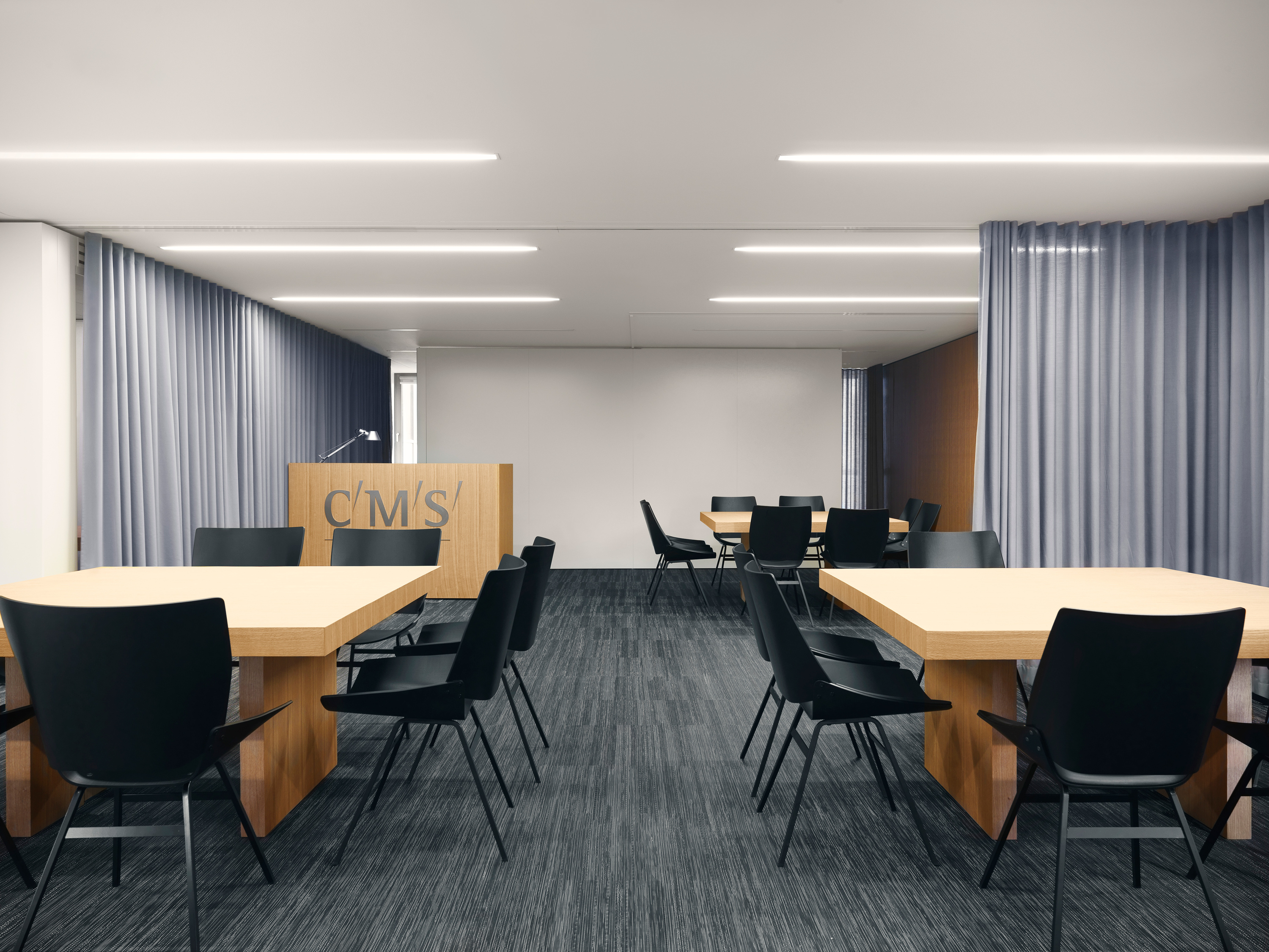 Rotating Wall by SVET VMES - Architizer