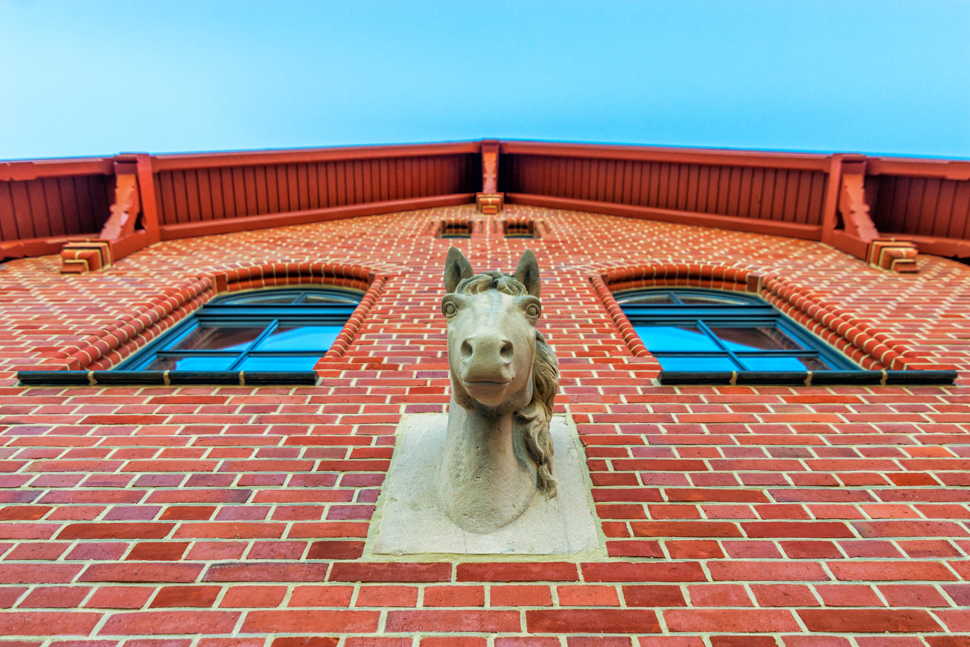 Hybrid sports complex with fencing hall by arch_it piotr zybura ...