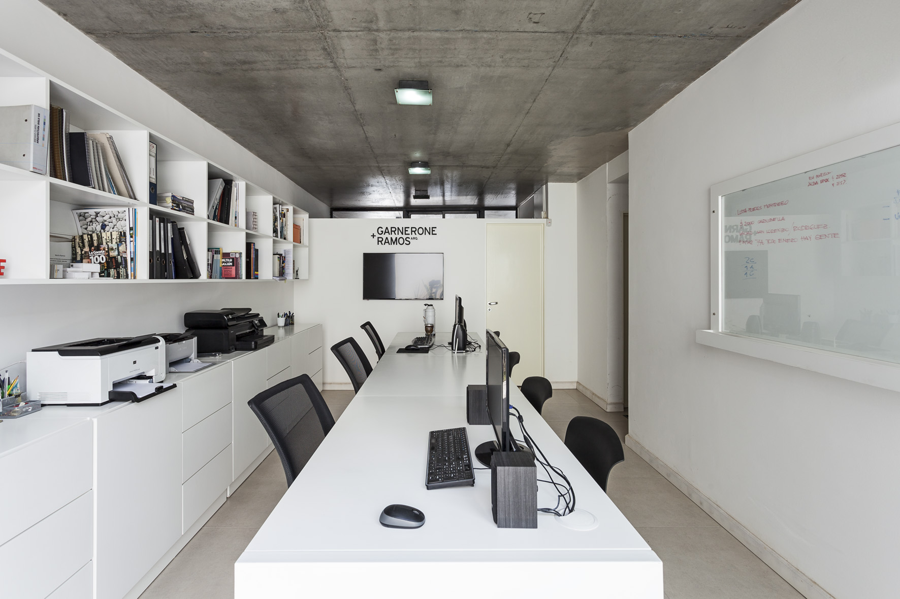 Edificio Tucumán 2615 by GARNERONE + RAMOS Arq. - Architizer