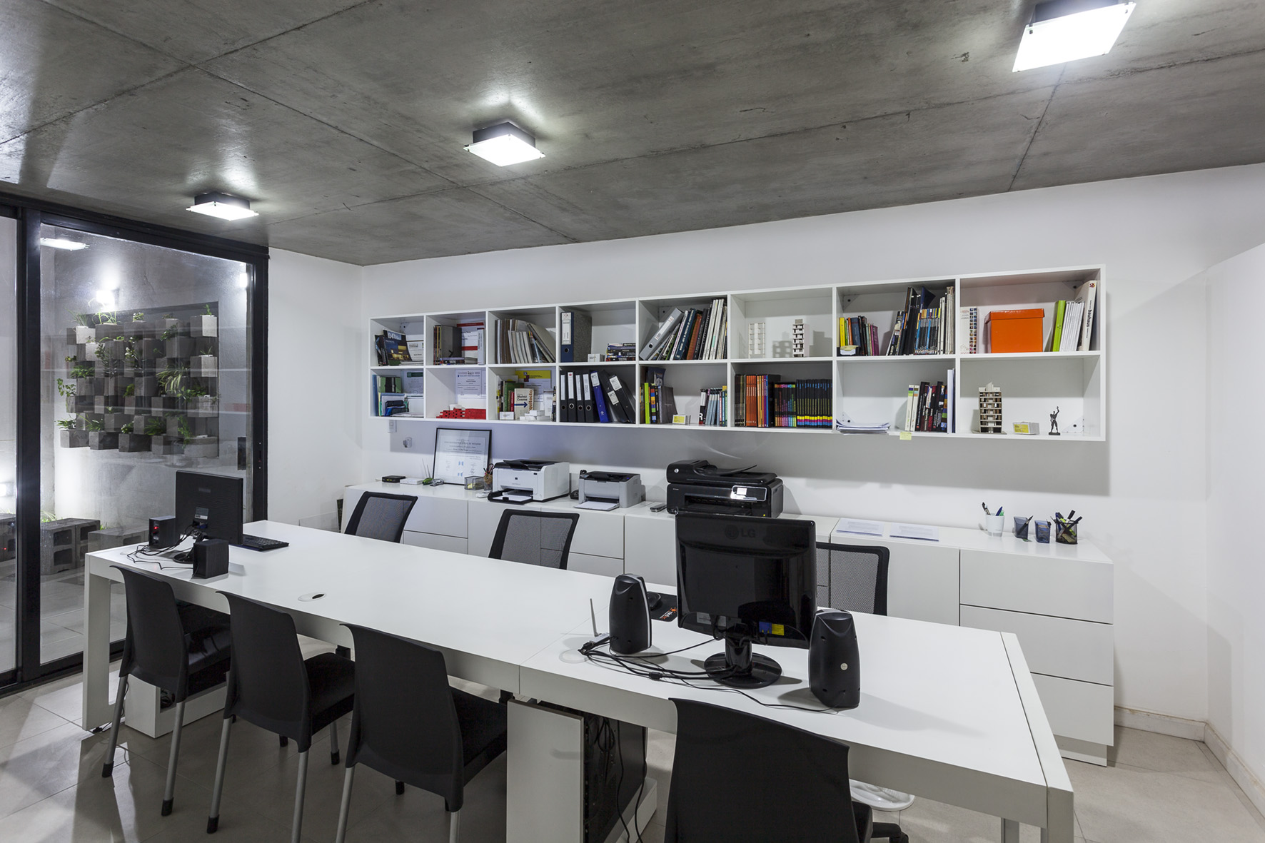 Edificio Tucumán 2615 by GARNERONE + RAMOS Arq. - Architizer