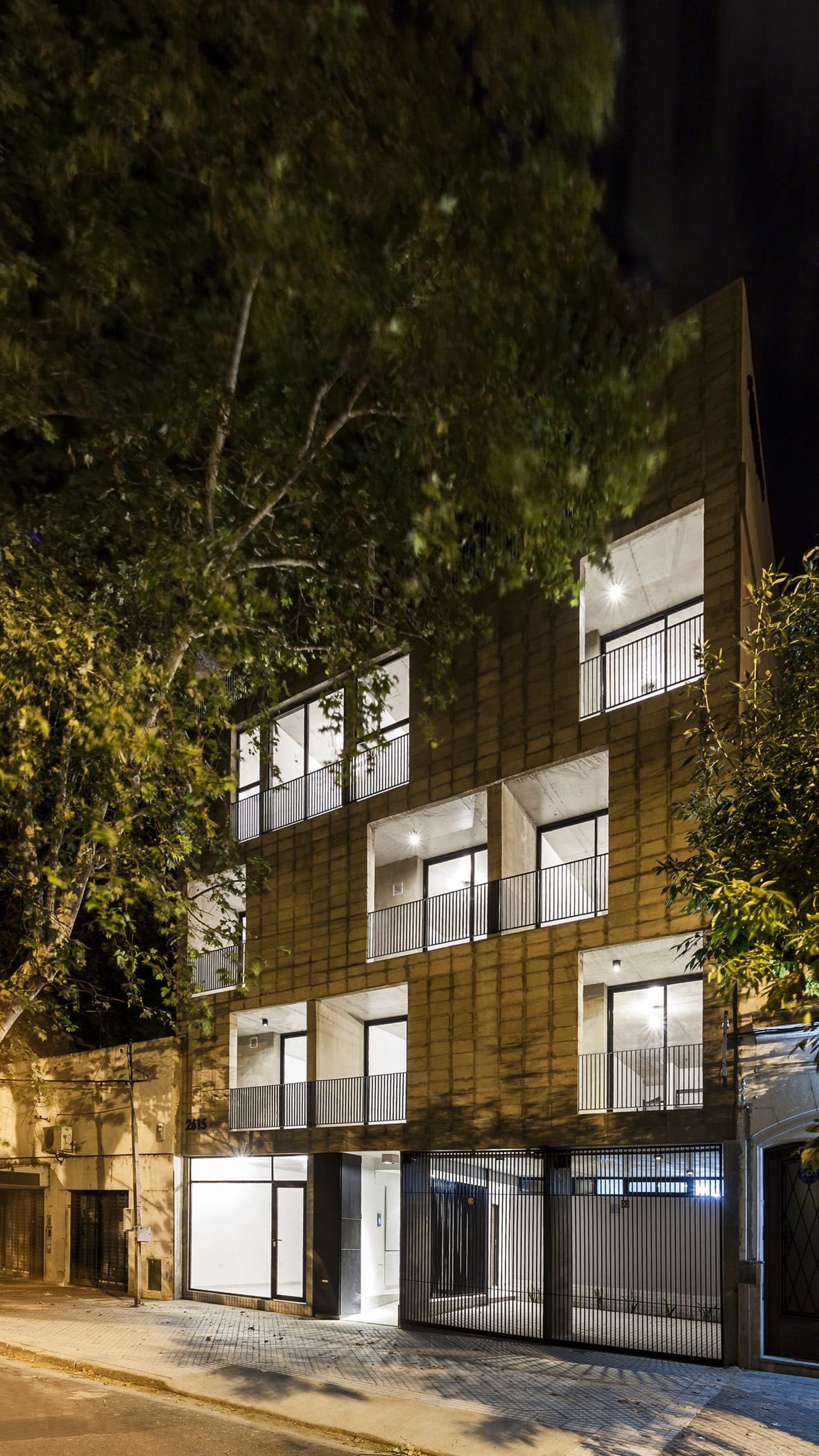 Edificio Tucumán 2615 by GARNERONE + RAMOS Arq. - Architizer