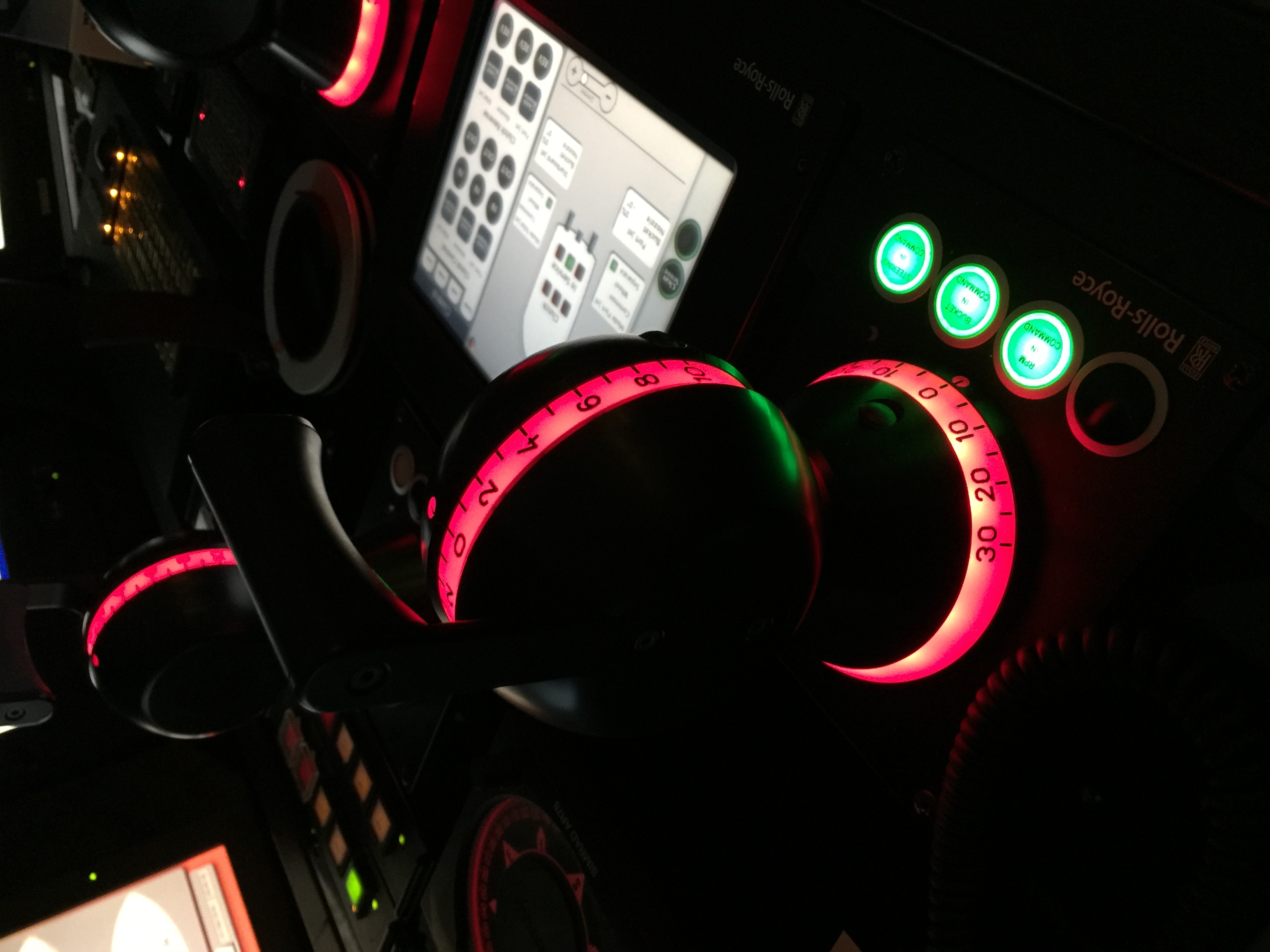 Audio Visual & Entertainment Systems for a 100' Super Yacht in Florida ...