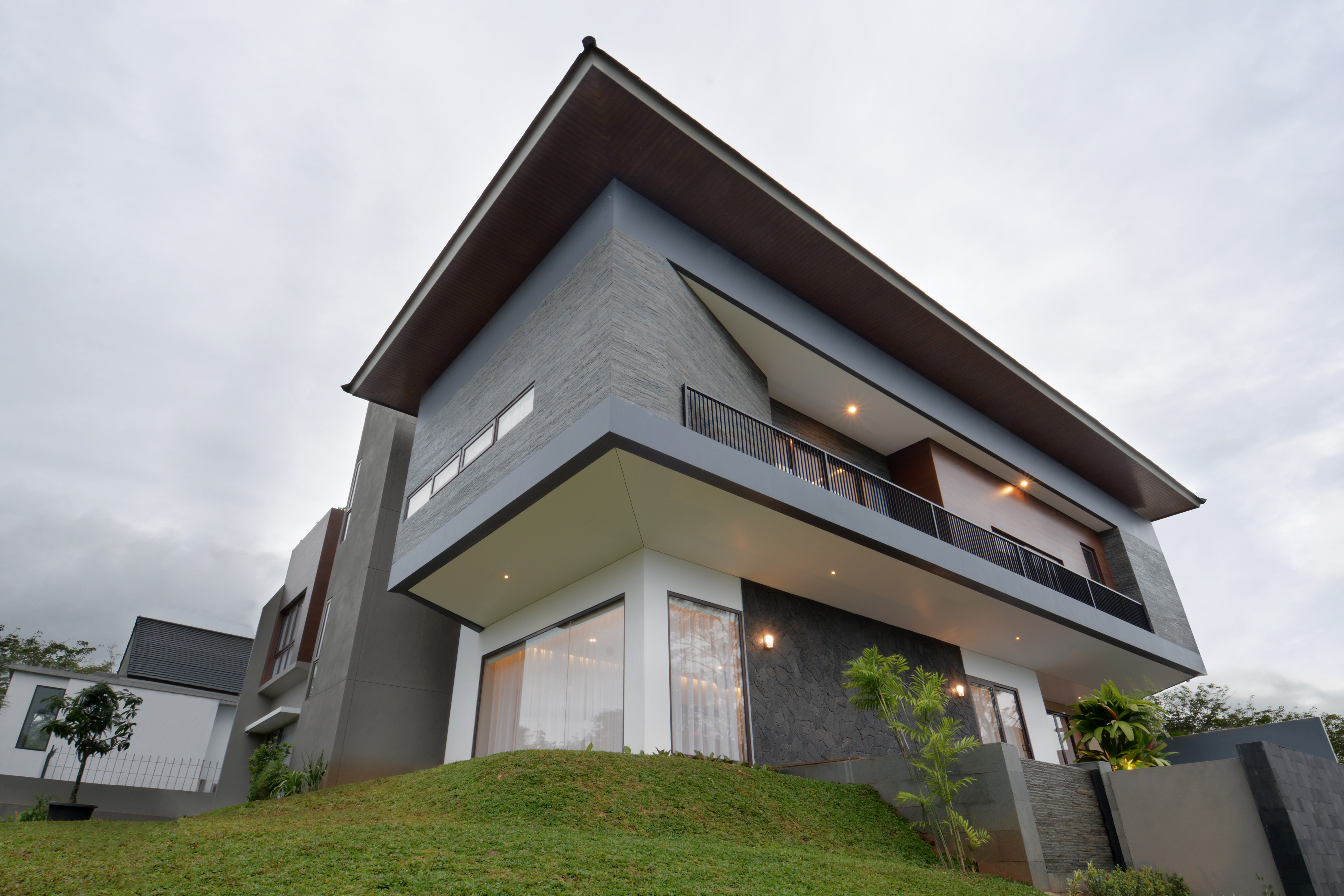 AL House by Studio Denny Setiawan - Architizer