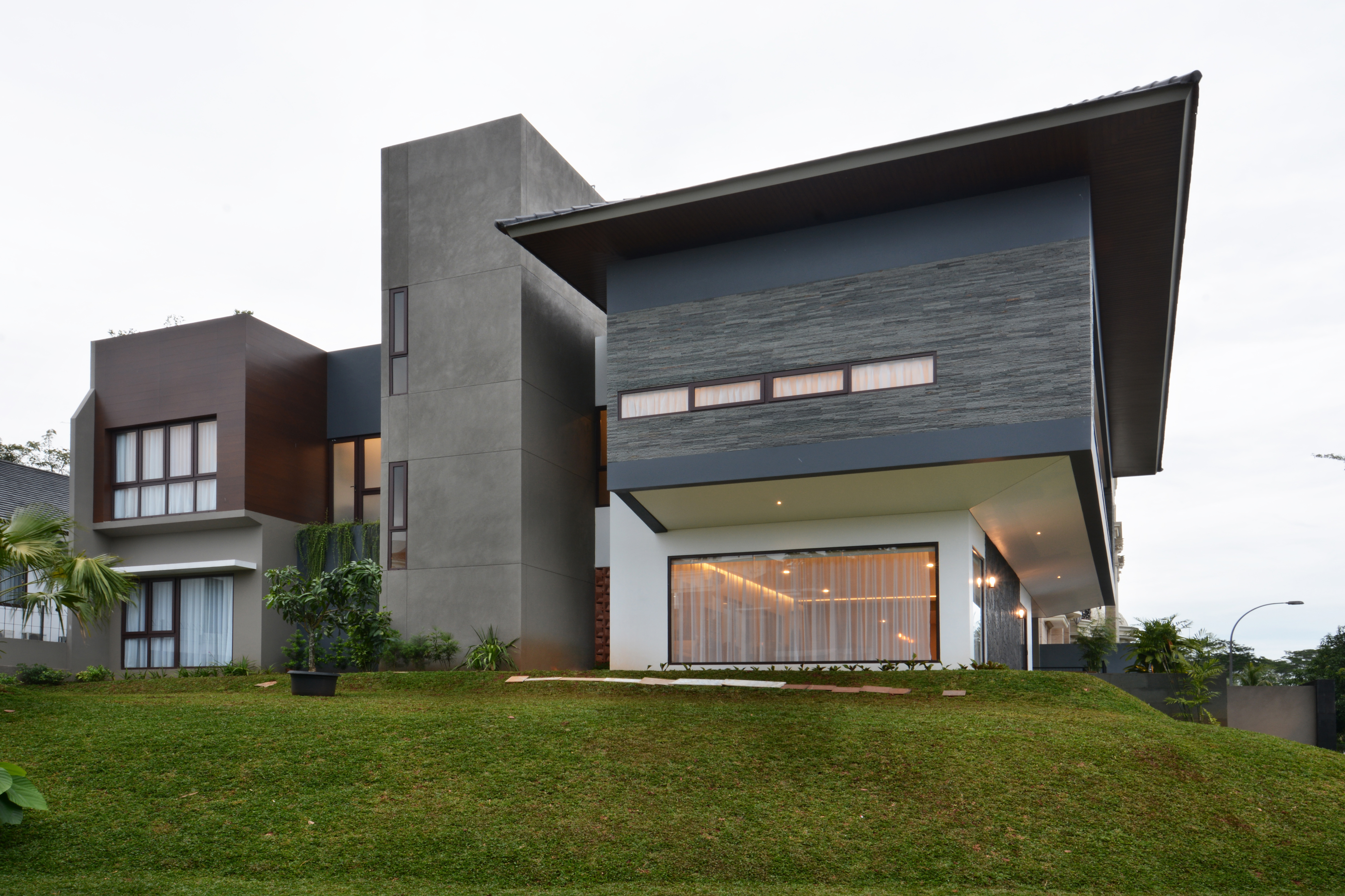 AL House by Studio Denny Setiawan - Architizer