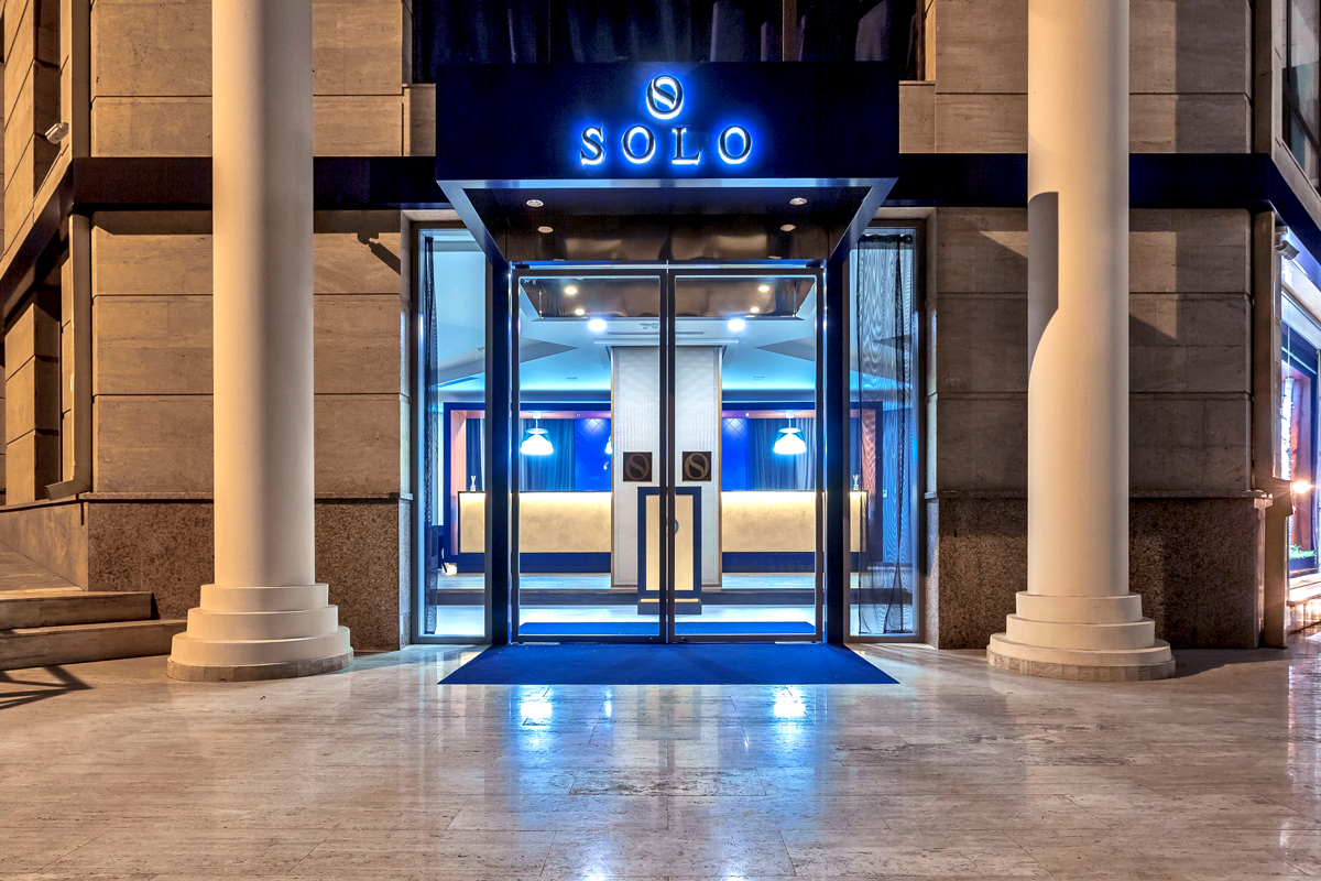 SOLO Lifestyle Bank by DINN! - Architizer