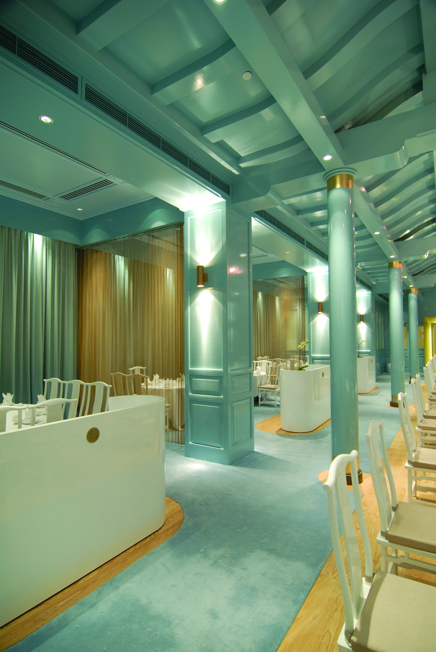 Royal China Restaurant by Ministry of Design Pte Ltd - Architizer