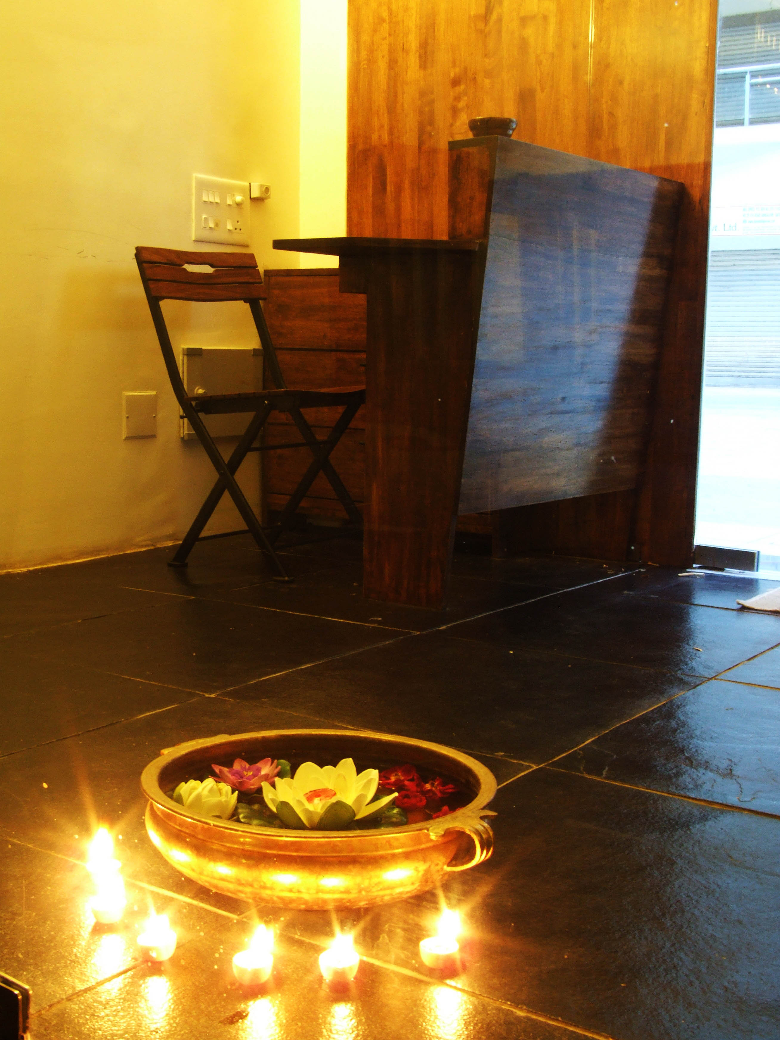Interior : Ayurveda gram, Ahmedabad Project By VH Designs Studio by VH ...