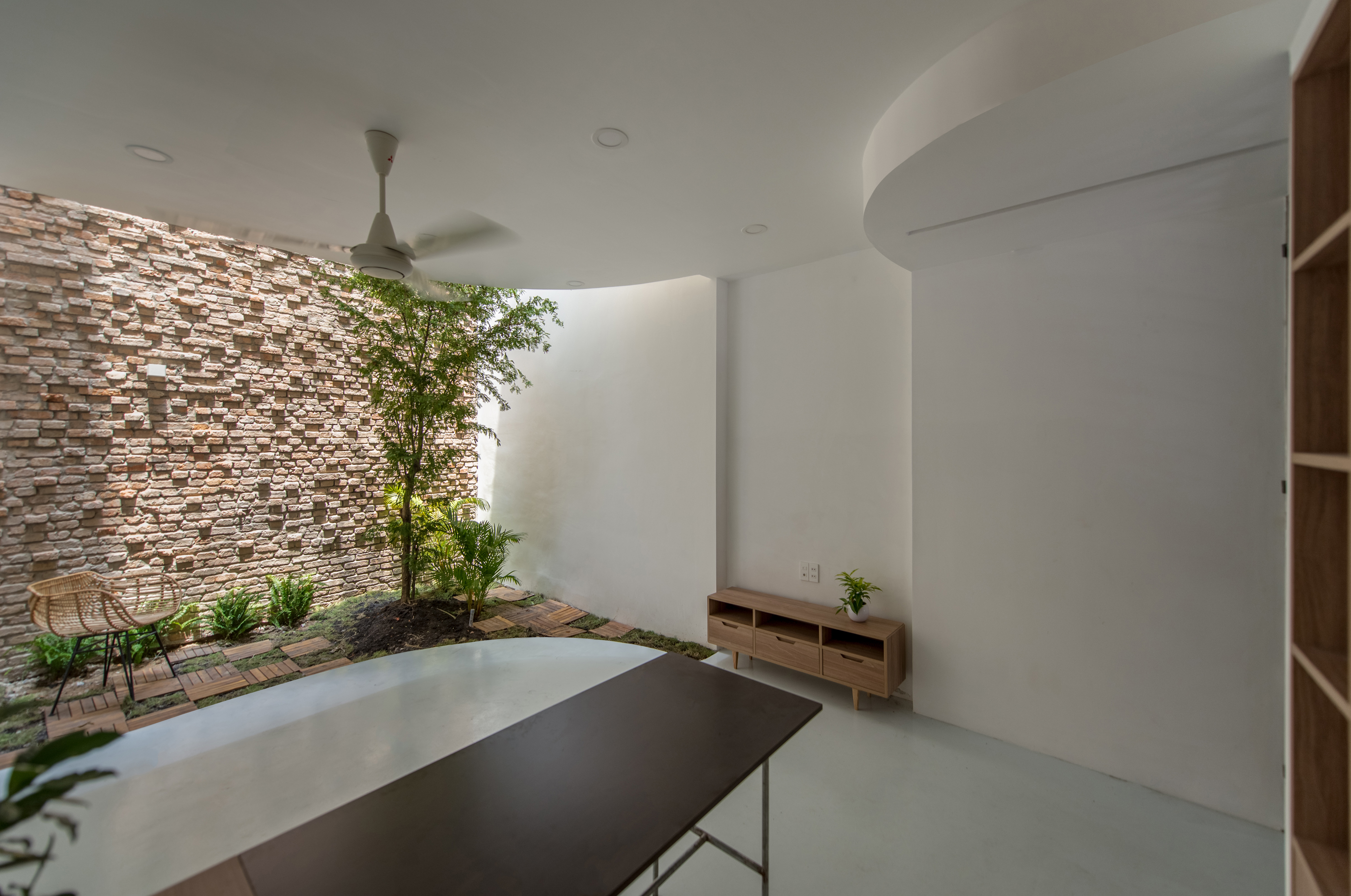 BACKYARD house by AD+studio - Architizer