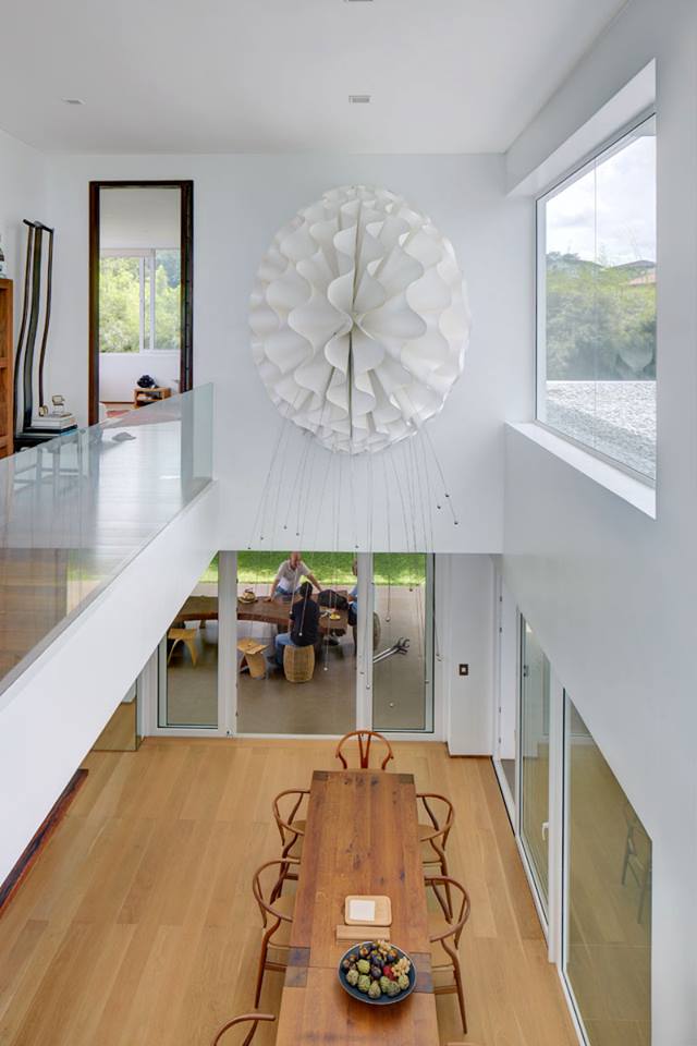 V Residence by DEQA Design Collaborative (formerly DDC Architectural ...