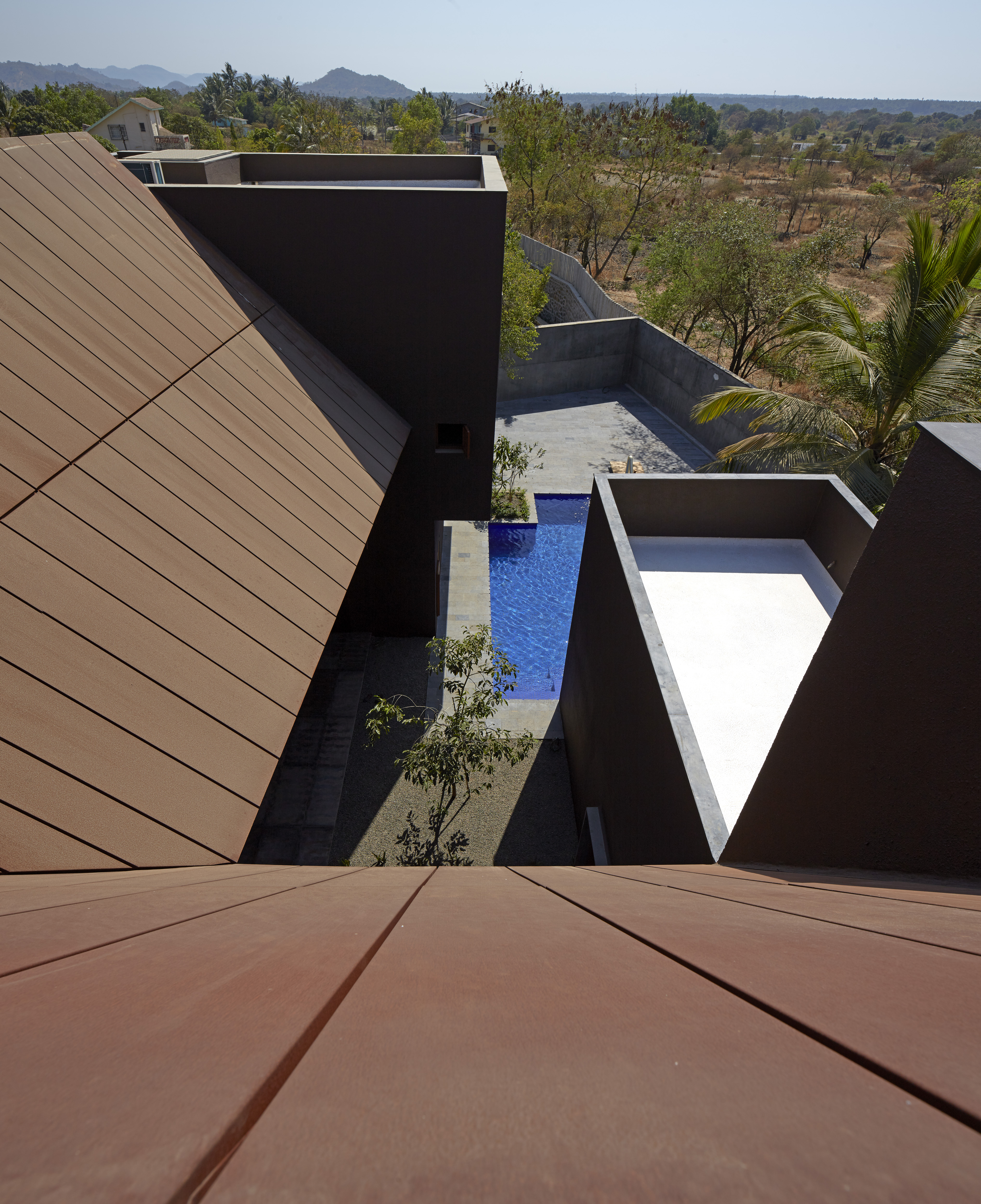 The Shadow House by Samira Rathod Design Associates - Architizer