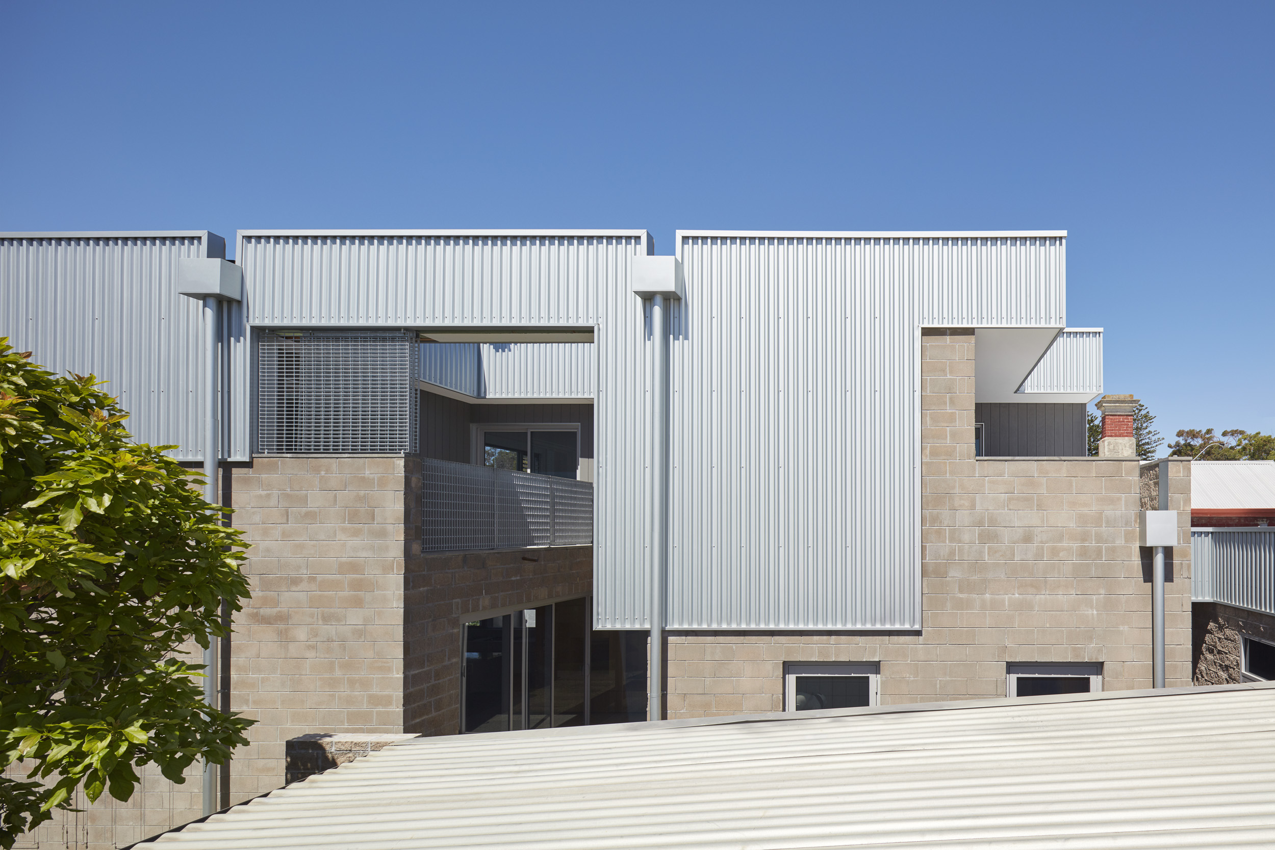 Lefroy Road House by PHILIP STEJSKAL ARCHITECTURE - Architizer