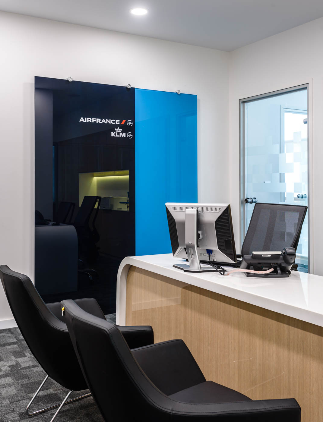 Air France / KLM Office by Studio Conte - Architizer