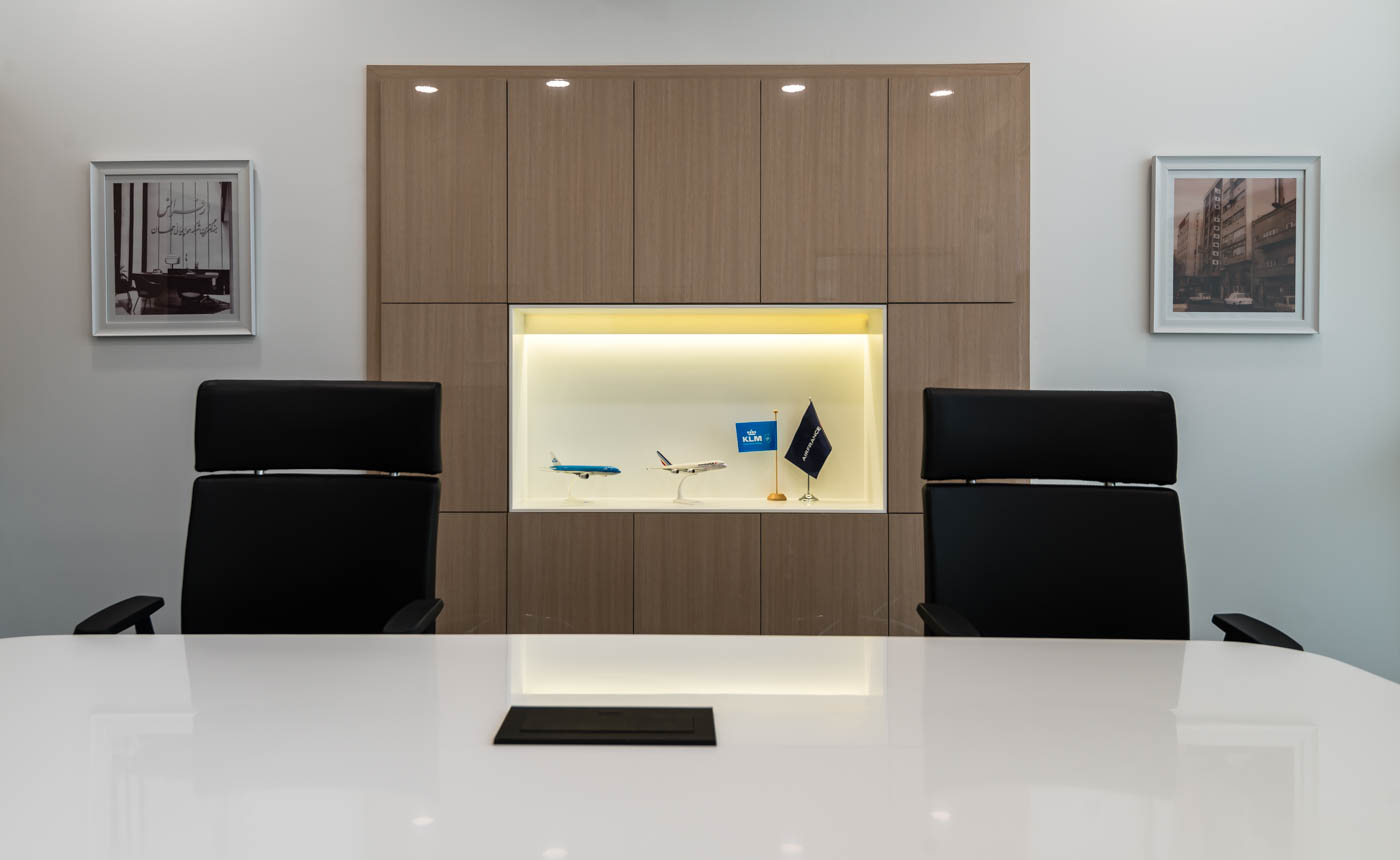 Air France / KLM Office by Studio Conte - Architizer