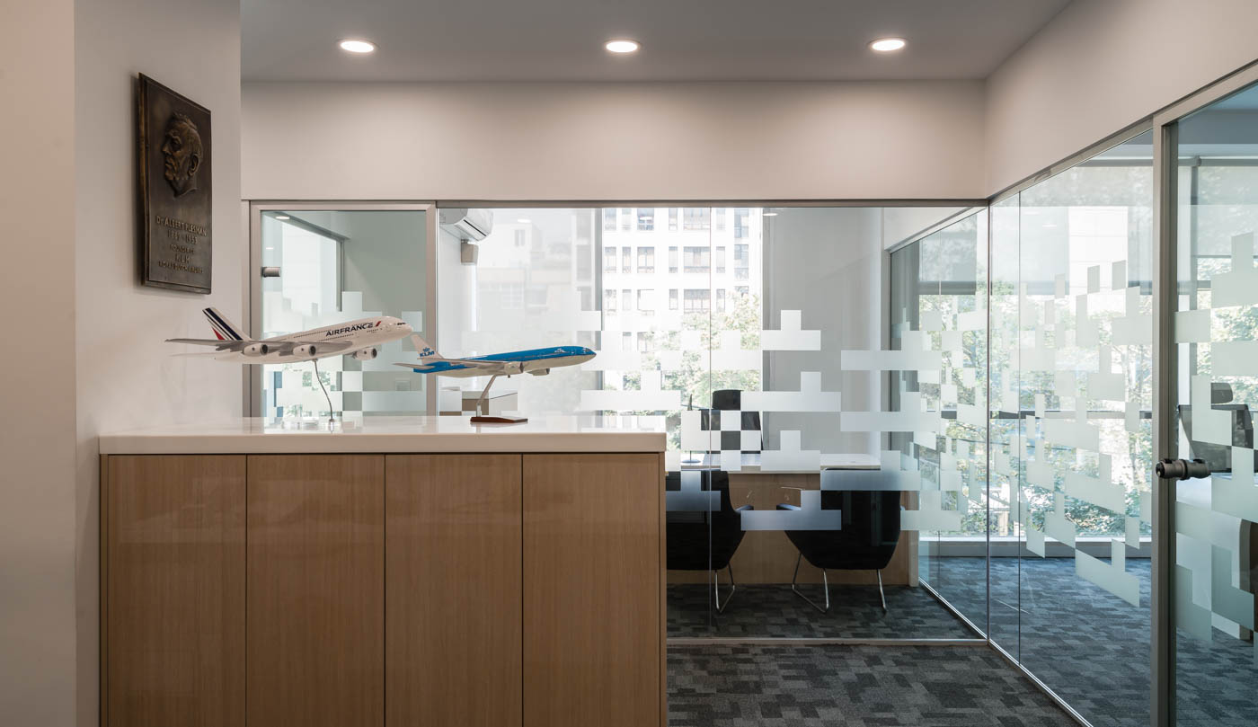 Air France / KLM Office by Studio Conte - Architizer