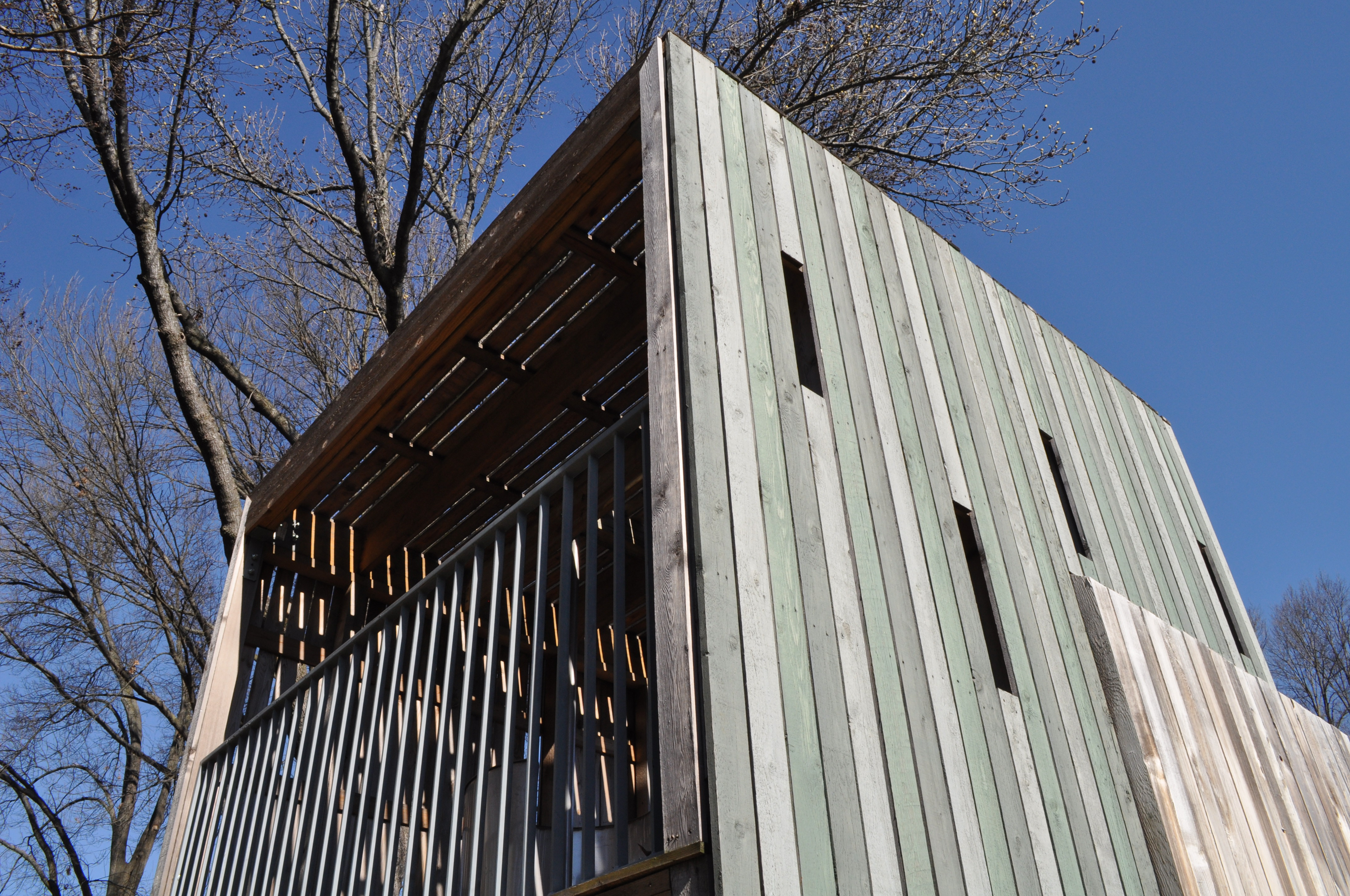 Nest - A Treehouse at the UT Gardens by Sanders Pace Architecture ...