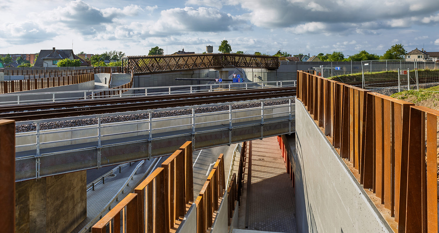 Idea 2087401: Two-level junction with railway reconstruction in ...