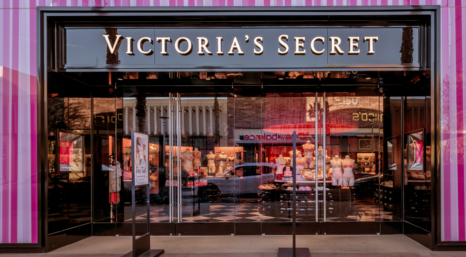 Victoria's Secret by Alexander Zilberman Architecture P.C. (AZA ...
