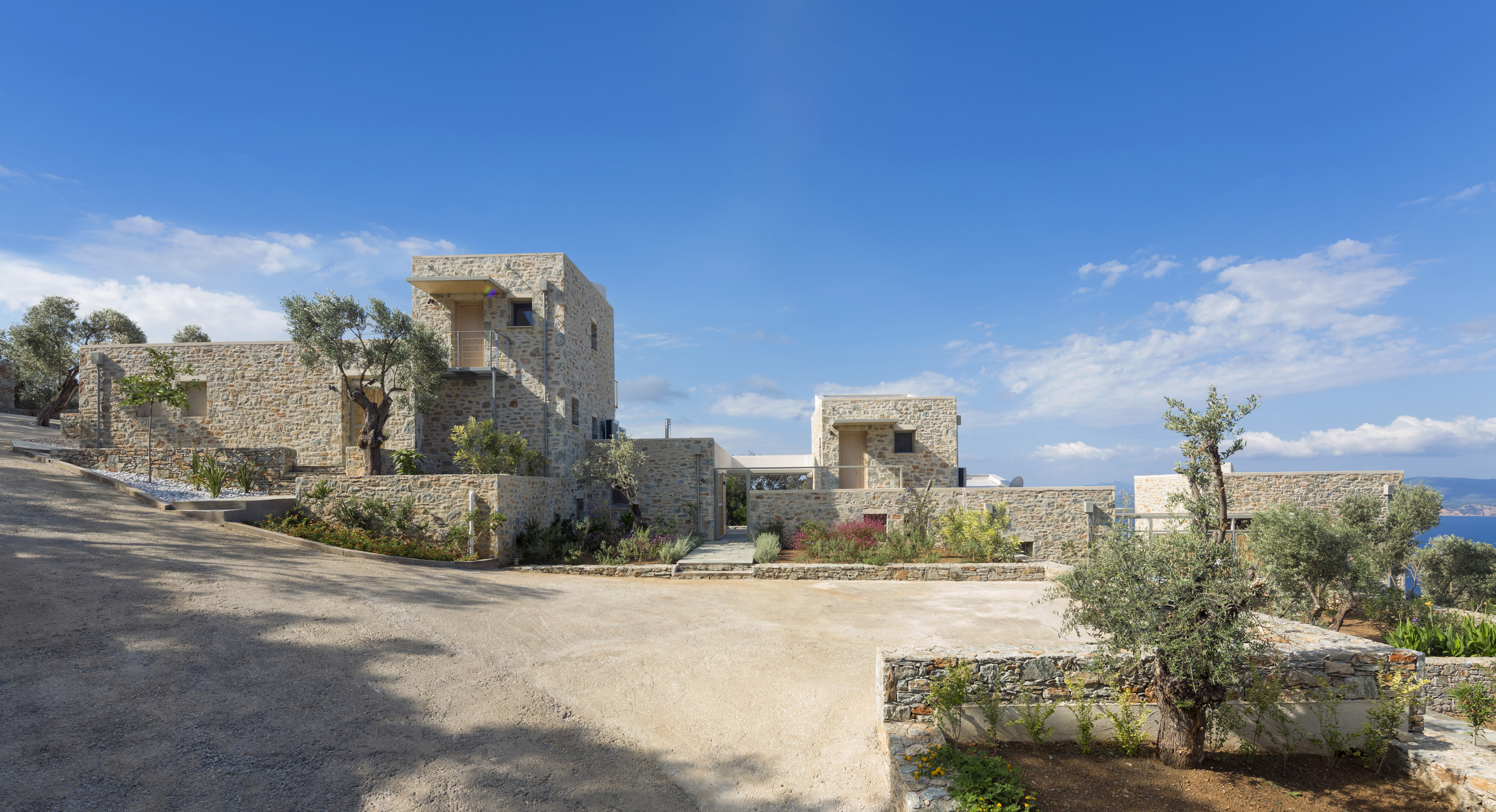 Atrium villas by hhharchitects - Architizer