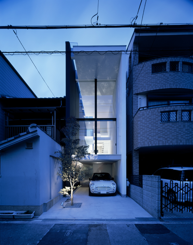 House in Showacho by Fujiwaramuro Architects - Architizer