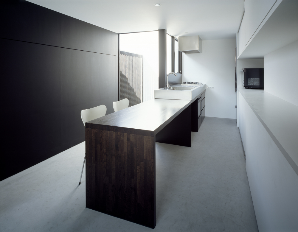 House in Showacho by Fujiwaramuro Architects - Architizer