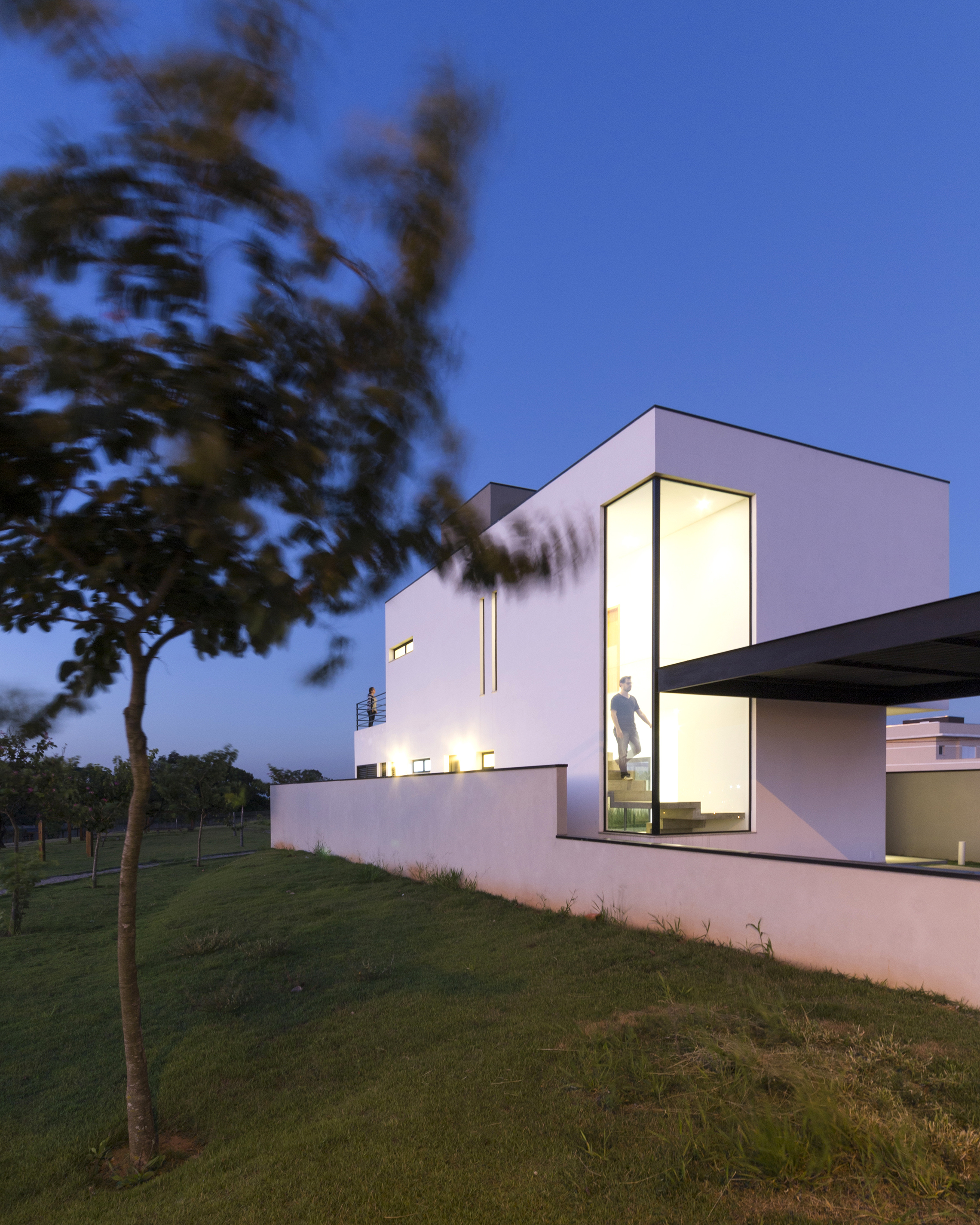 SG House by Taguá Arquitetura e Design - Architizer