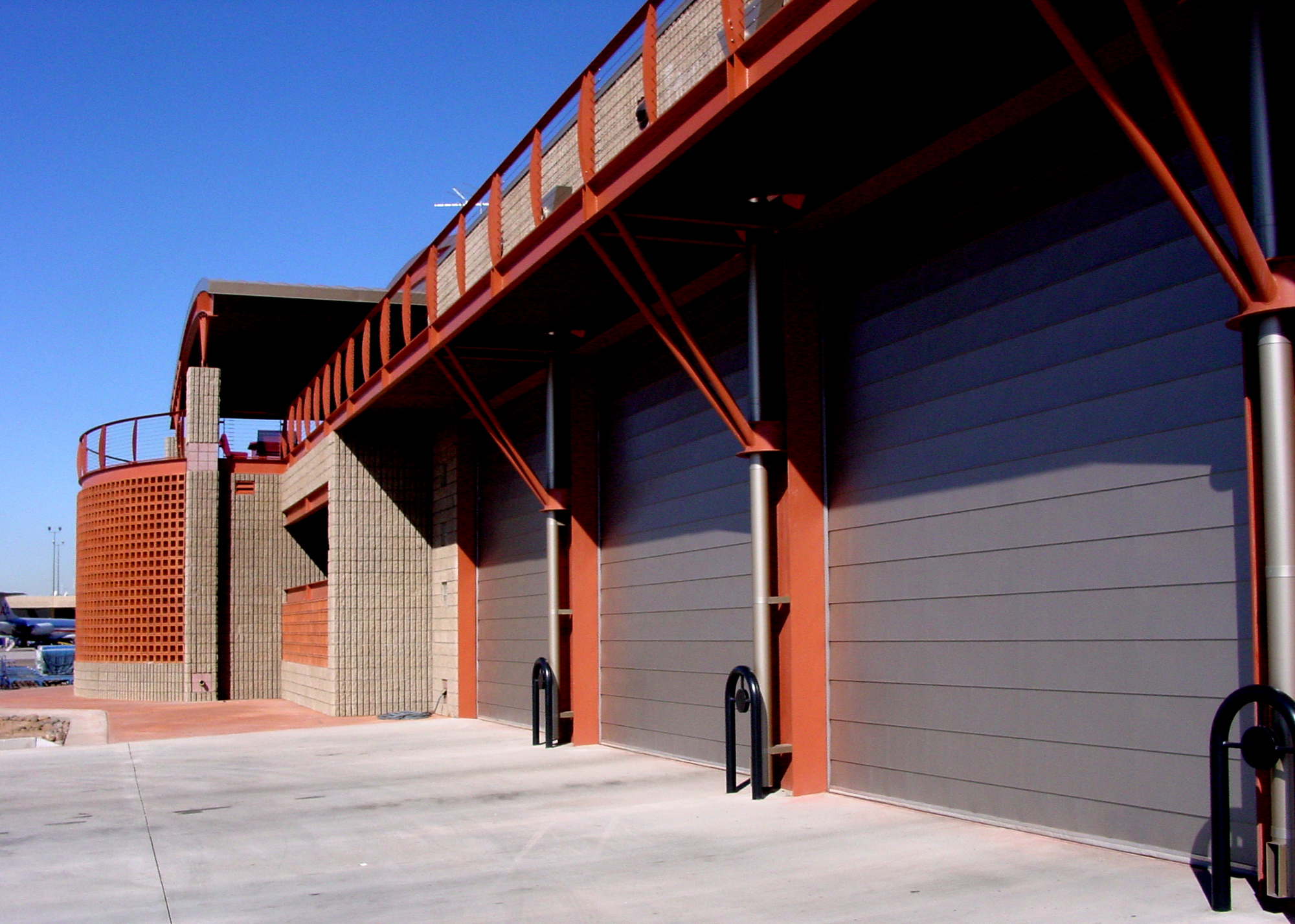 Idea 2111197: Phoenix Sky Harbor International Airport ARFF Station 19 ...