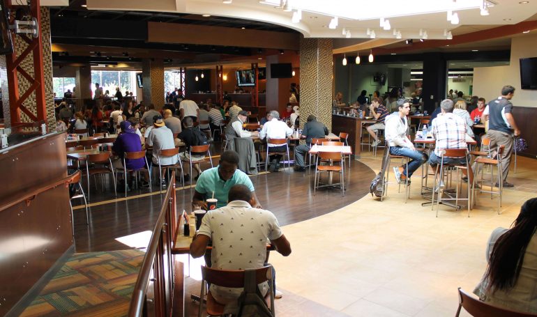 Nicholson Dining Hall at Robert Morris University by RBA International ...