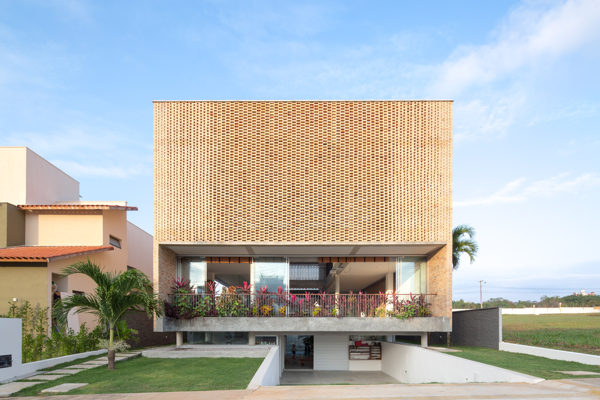 KS HOUSE by Arquitetos Associados - Architizer